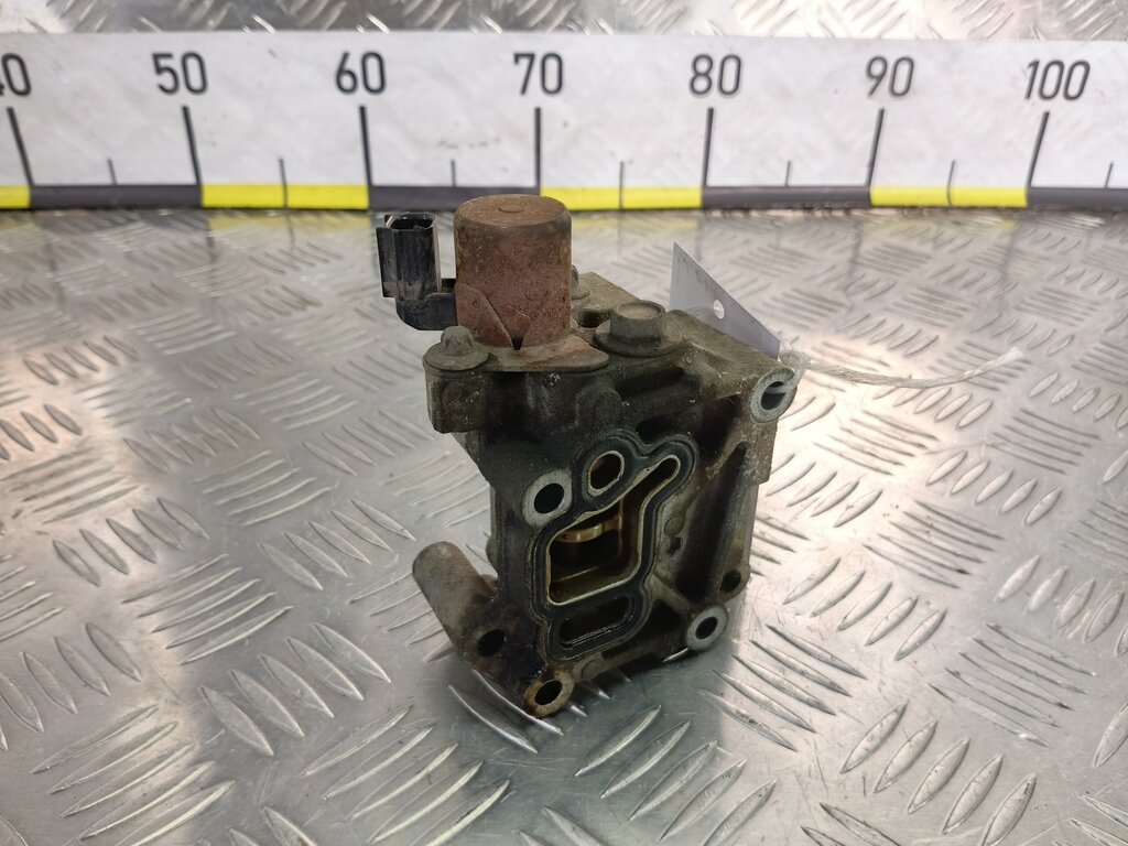 Клапан изменения фаз ГРМ Б/У для HONDA Accord VIII (2007—2011) 15811R40003