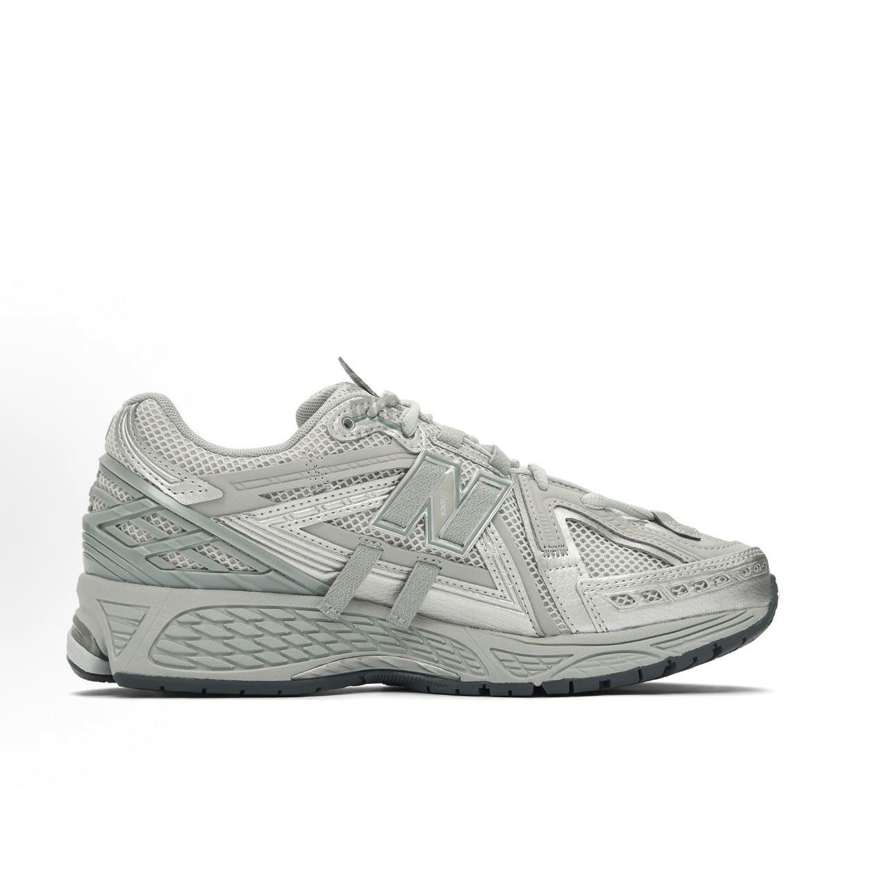 Кроссовки 1906A