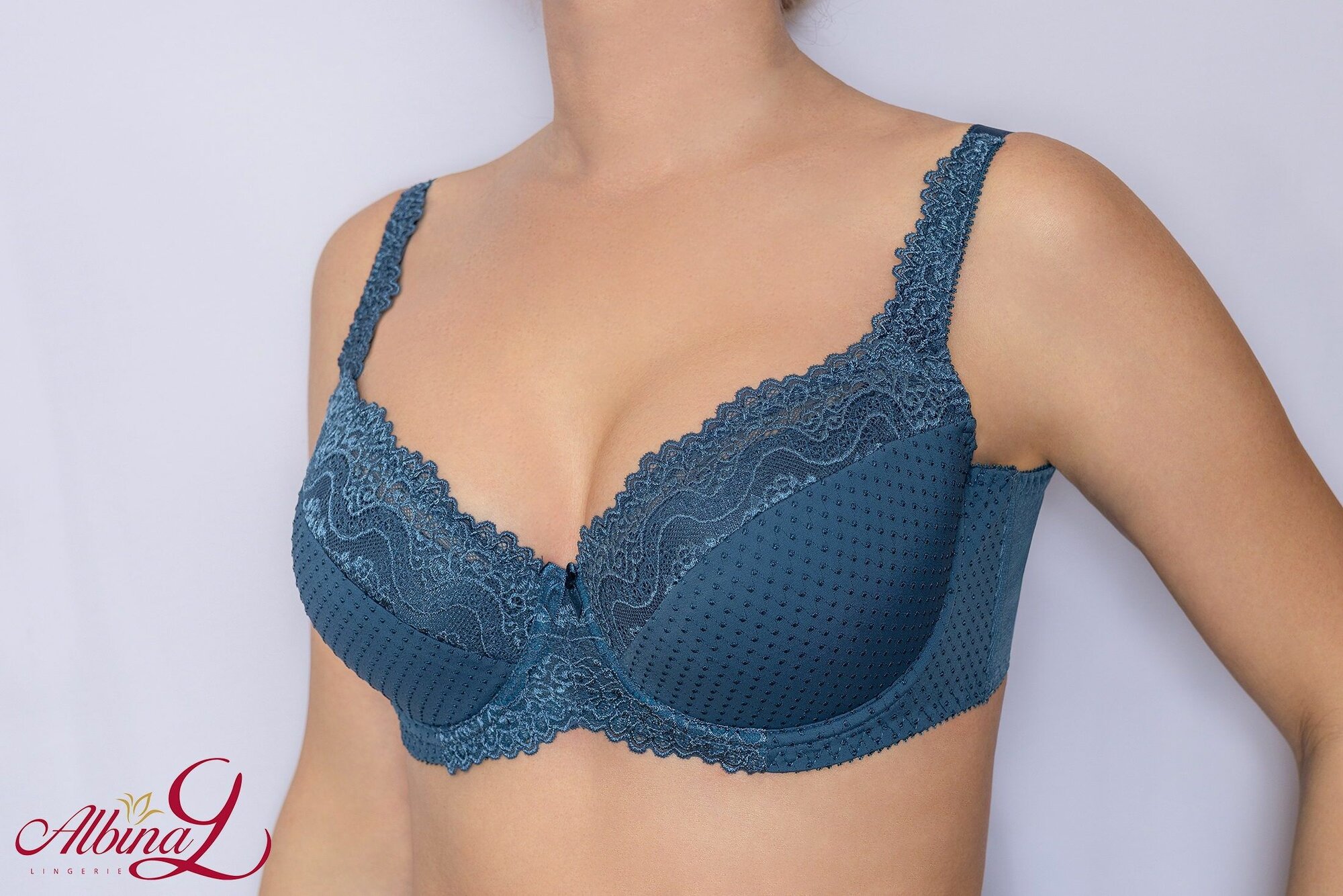 Бюстгальтер-невидимка