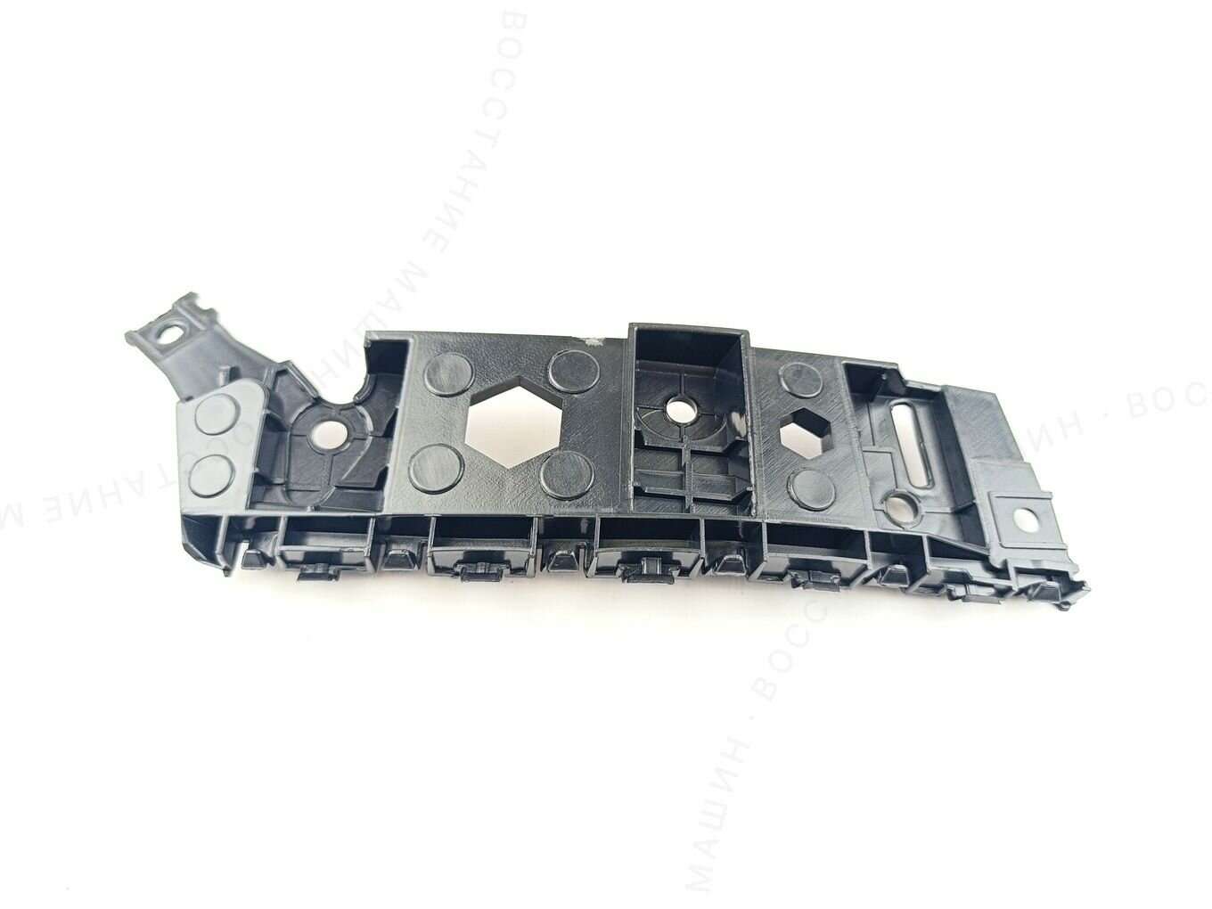 Кронштейн переднего бампера правый для Chery Tiggo 7 Pro / 602000588AA