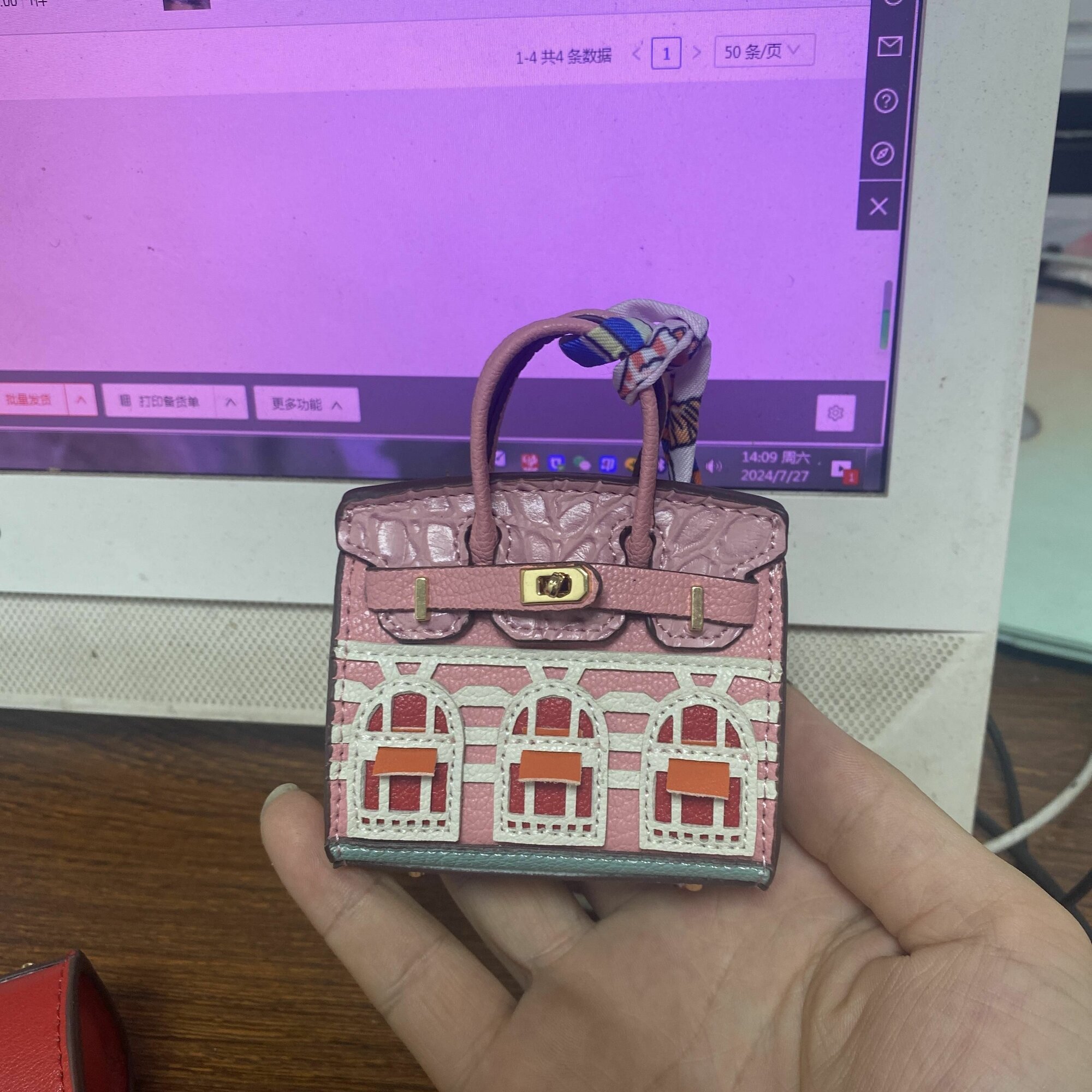 Миниатюрный подвесной шарм SG Platinum, креативный маленький мешочек, мешочек для наушников, брелок для ключей, милый