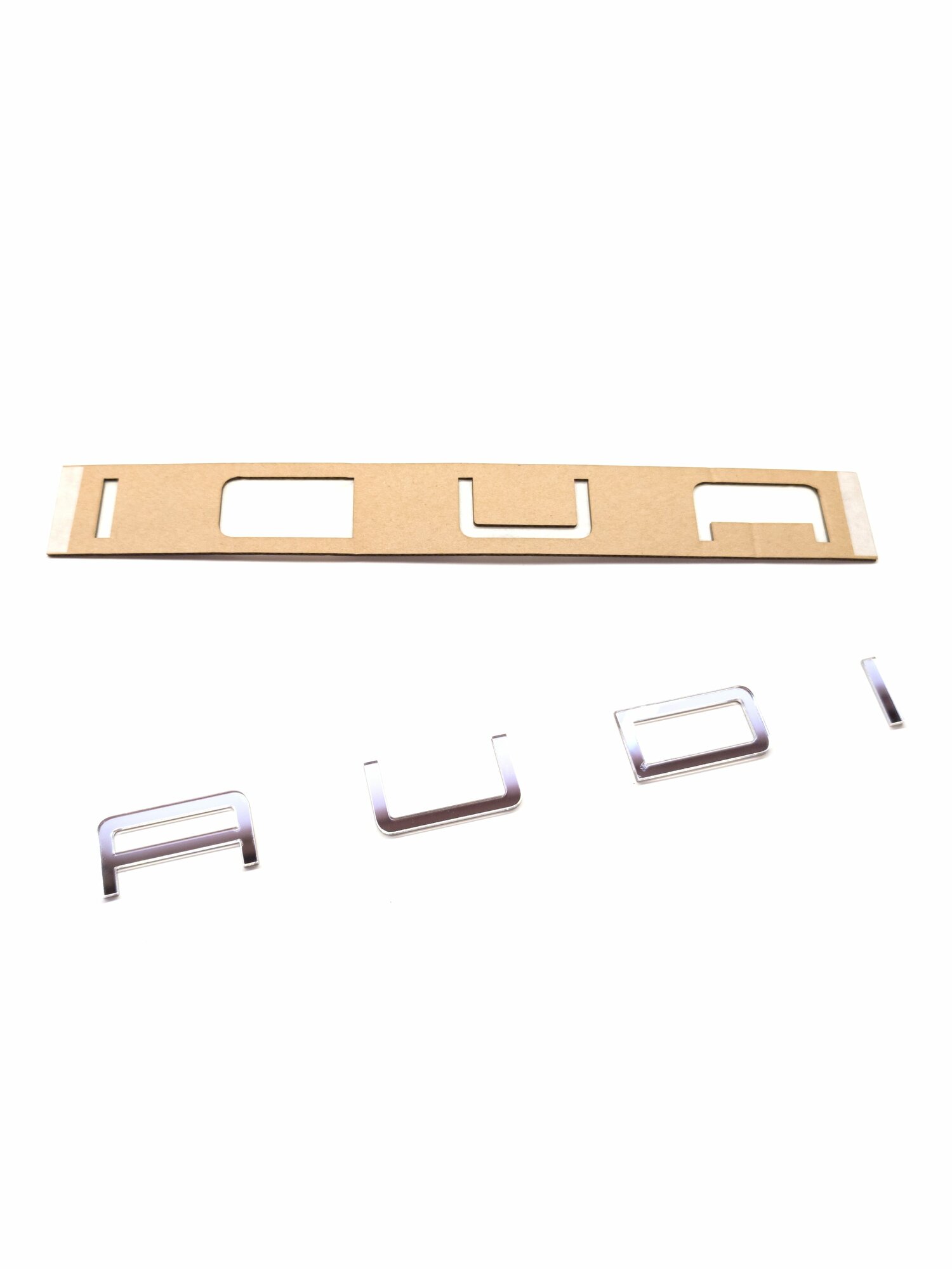 Орнамент-шильдик (эмблема, наклейка на авто и др.) в стиле Porsche/Порше для Audi/Ауди зеркальный