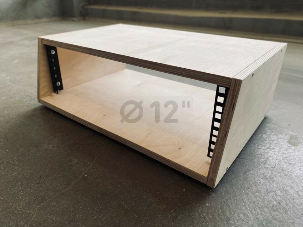 Настольная студийная рэковая стойка 3U-300 для оборудования 19'