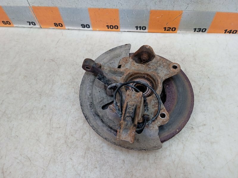 Б/У в сборе со ступицей, ступица Кулак поворотный Renault Fluence 2013 Перед. Прав. 390593 RENAULT арт. 400140080R