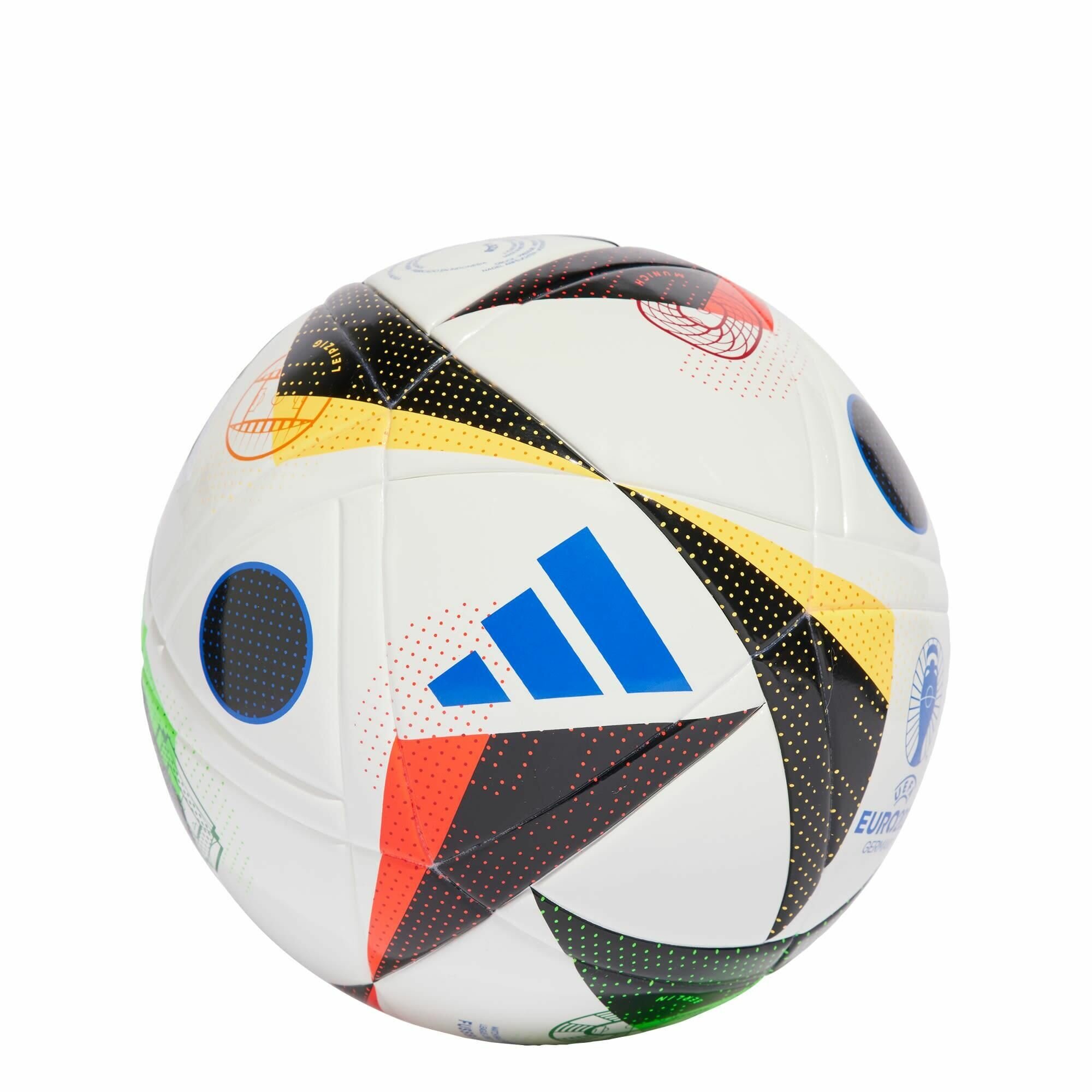 Decathlon Футбольный мяч Fussballliebe League Kids, размер 5