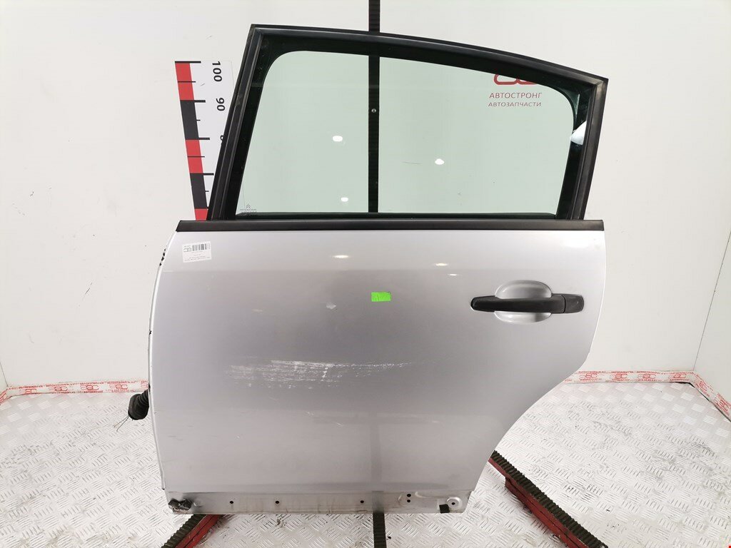 Дверь задняя левая Citroen C4 1 9006H8 арт. 981071