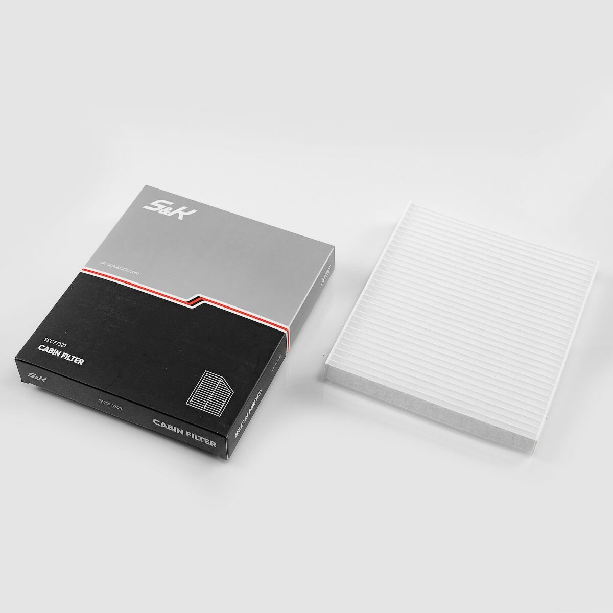 Фильтр салона для БМВ X5 (E70) 2006-, X6 (E71, E72) 2007- BMW Артикул SKCF1327 производителя S&K