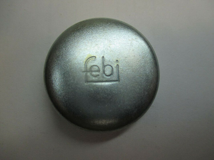 Заглушка блока цилиндров 96180730, 11056093 Chevrolet Aveo T200-T250 c 2003 года W638/W203 - Febi