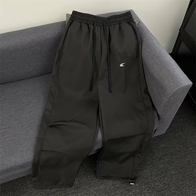 Брюки спортивные