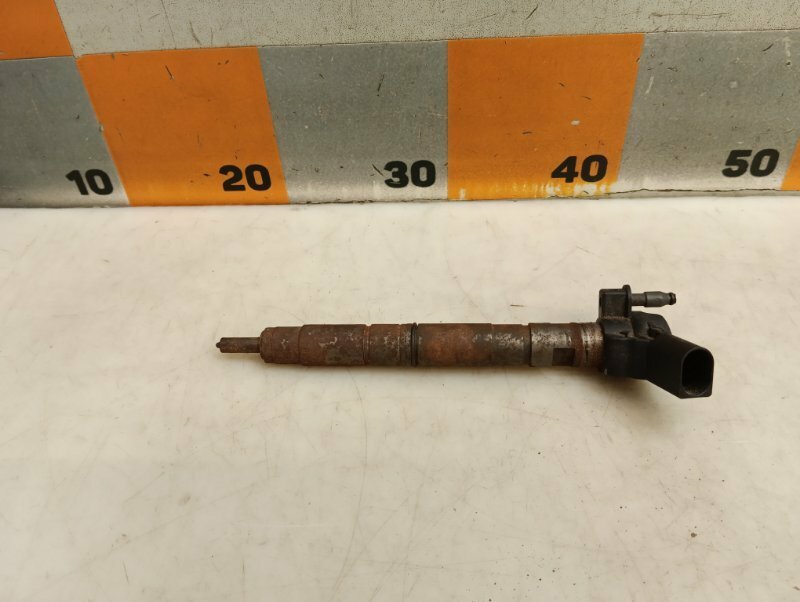 Б/У Дизельная Форсунка топливная Volkswagen Passat CC 394808 VAG арт. 03L130277