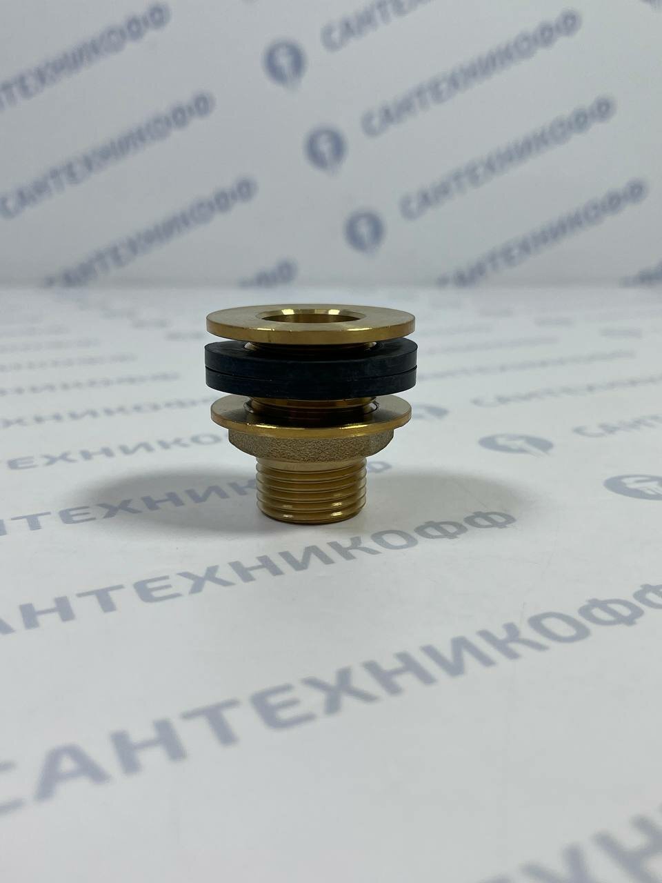 Отвод из бака VIEIR 1/2" с левой резьбой, латунь