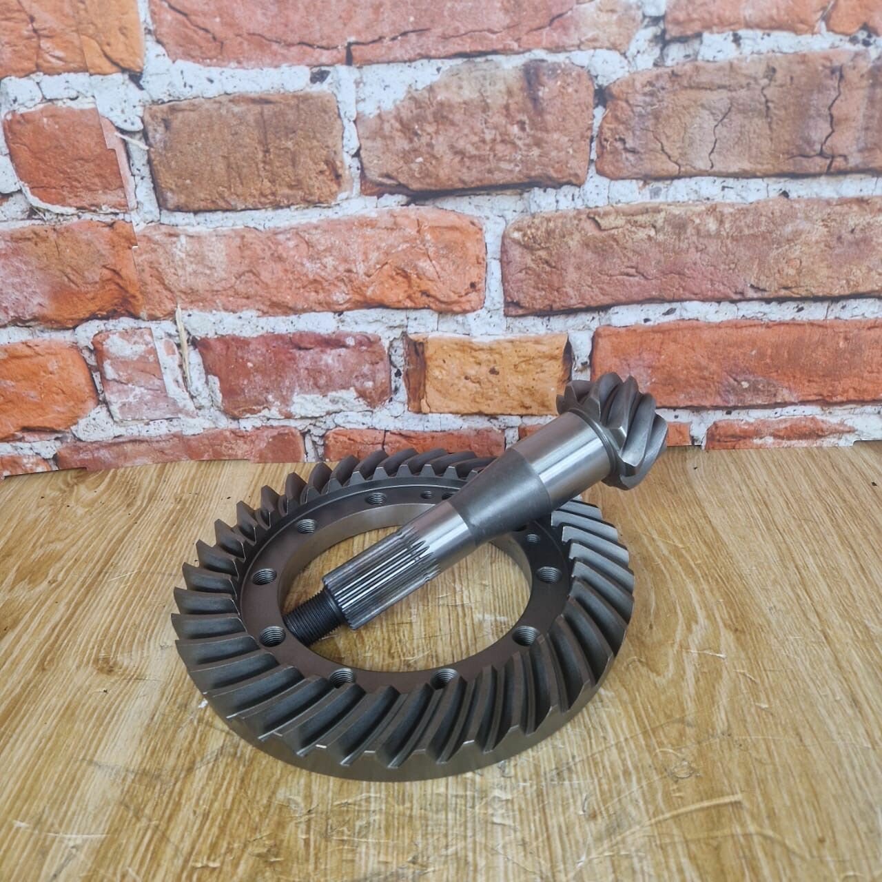 Главная пара редуктора моста 31603-2402020-11 Патриот 9х37