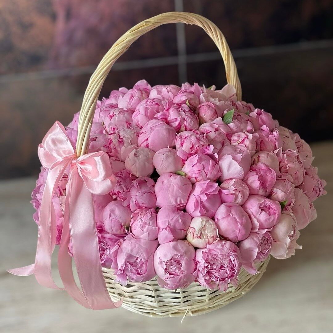 Букет из розовых пионов 51 шт в корзине, красивый букет цветов, шикарный, премиум цветы, премиум букет