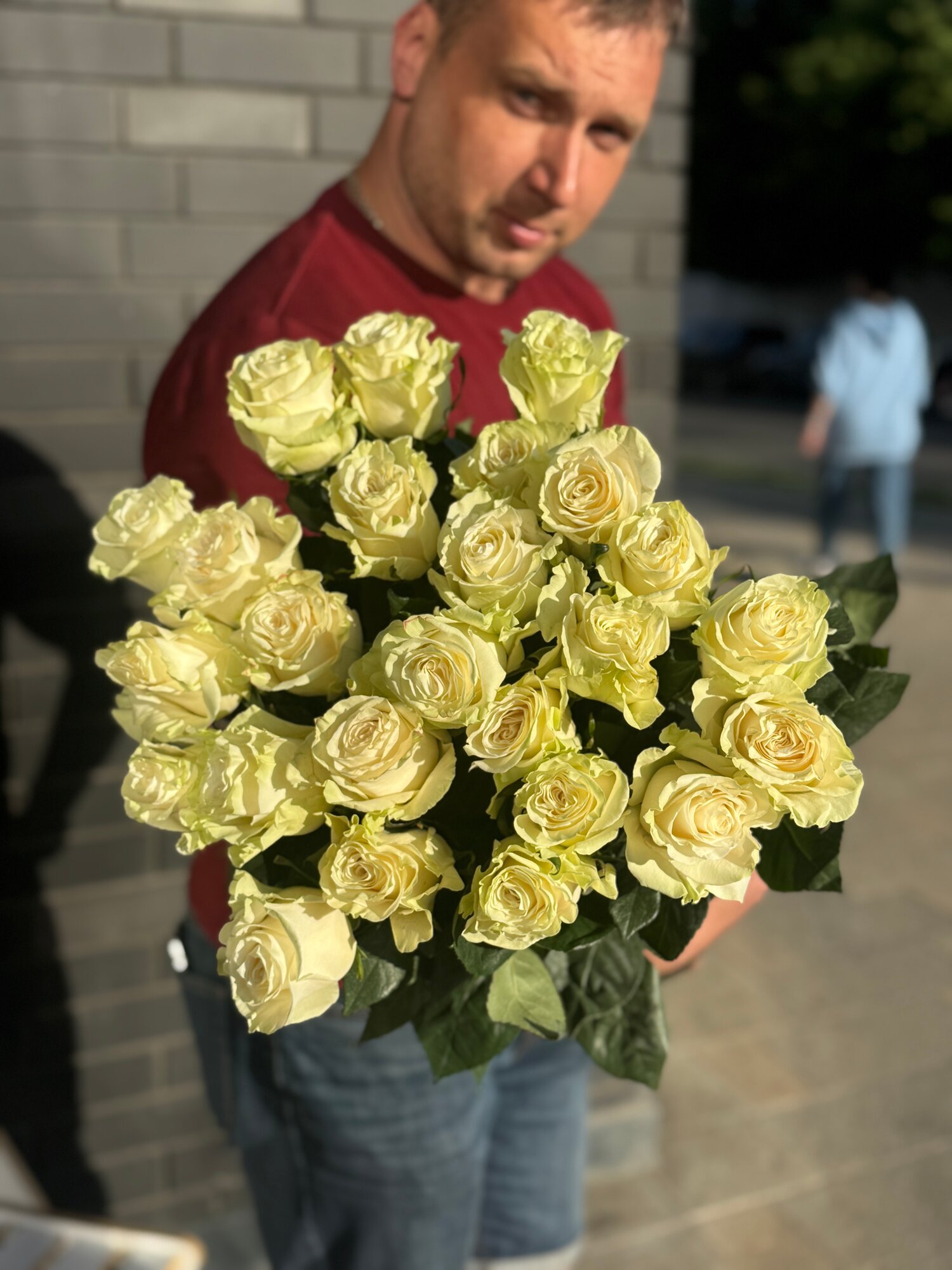 Букет из белых роз Эквадор