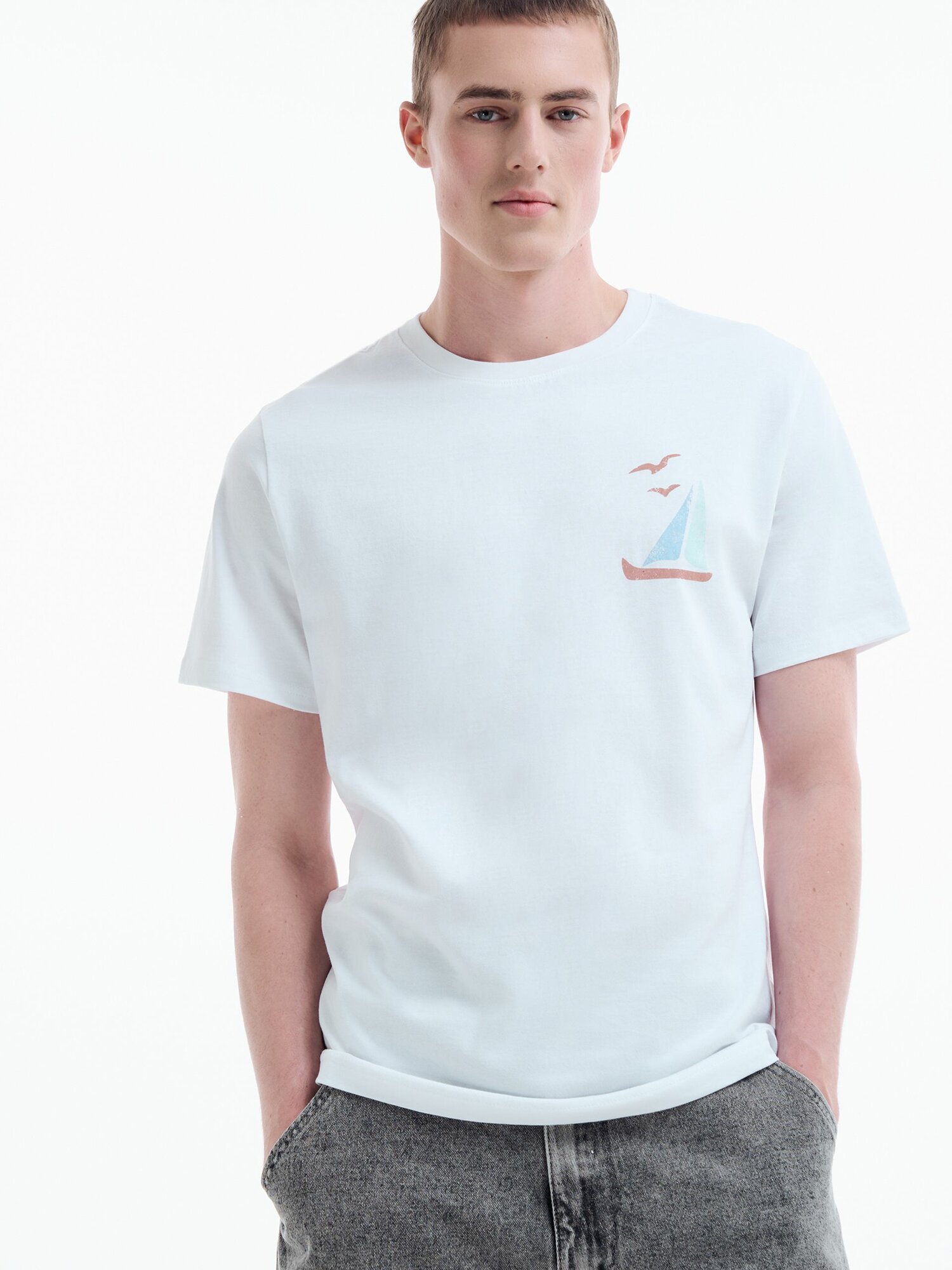 Футболка спортивная