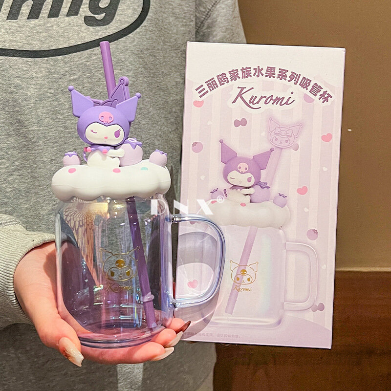 Стеклянная чашка Sanrio с соломенной ручкой и стежкой, переносная чашка для воды для мальчиков и девочек, милая домашняя чашка для молока и кофе