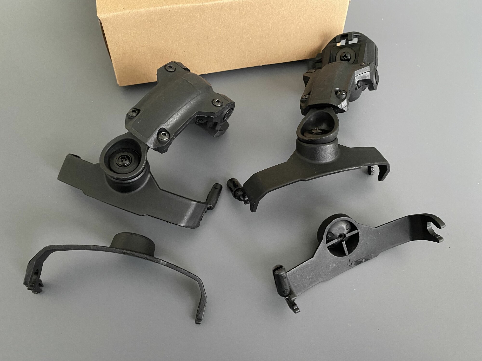 Крепление TAC-SKY ARC для наушников 3M Peltor Comtac 2/3 BK на шлем