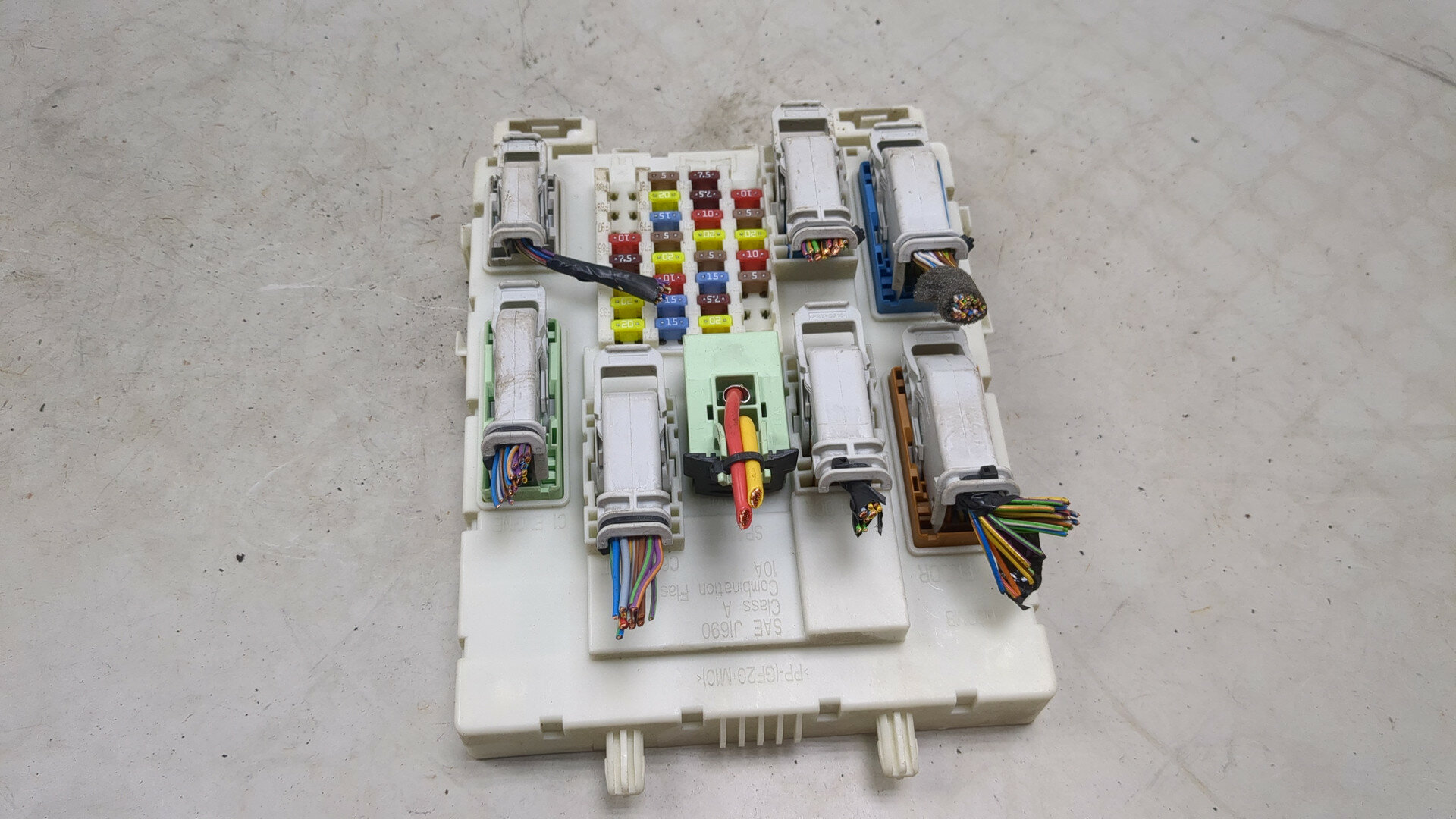 Блок предохранителей Ford Focus 3 Б/У