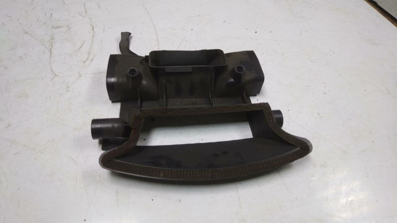 Воздуховод (дефлектор) радиатора Ford Focus (1998 - 2001) 98AB18D405AG