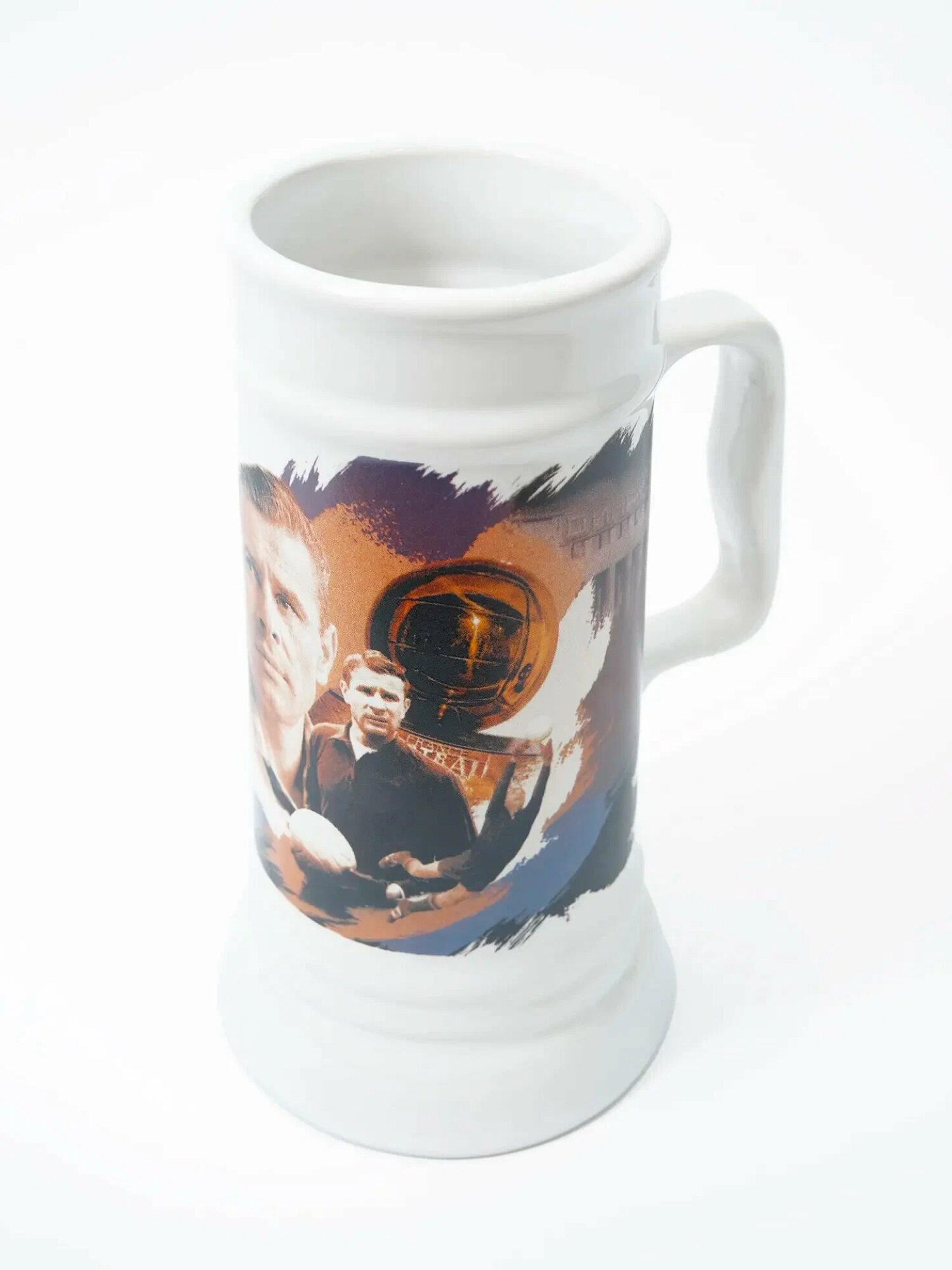 Кружка керамическая с фигурной ручкой Лев Яшин ФК "Динамо" Москва, белый, 500 мл