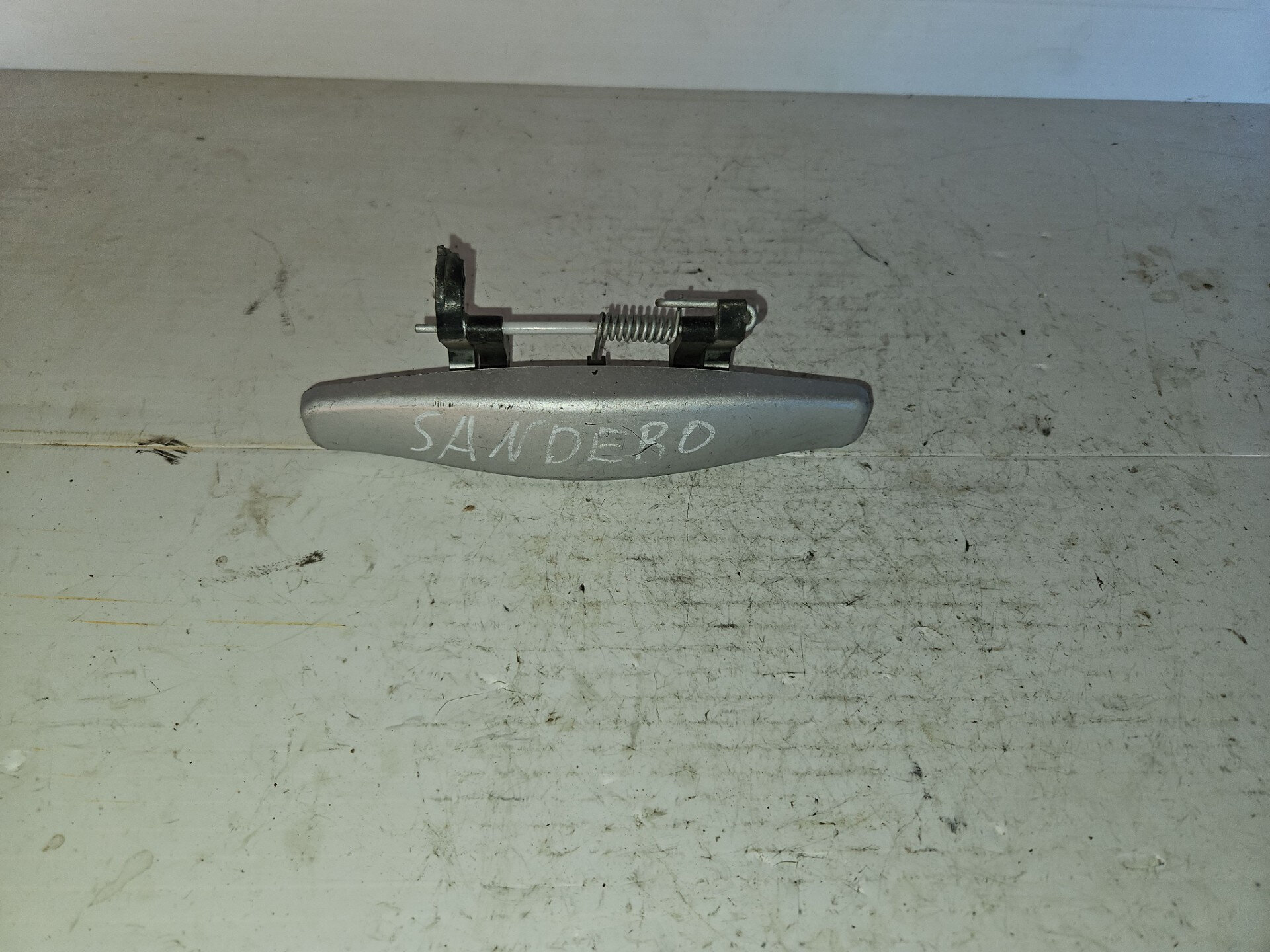 Ручка наружная двери задней правой Renault Duster (2010 - 2015) 806068948R