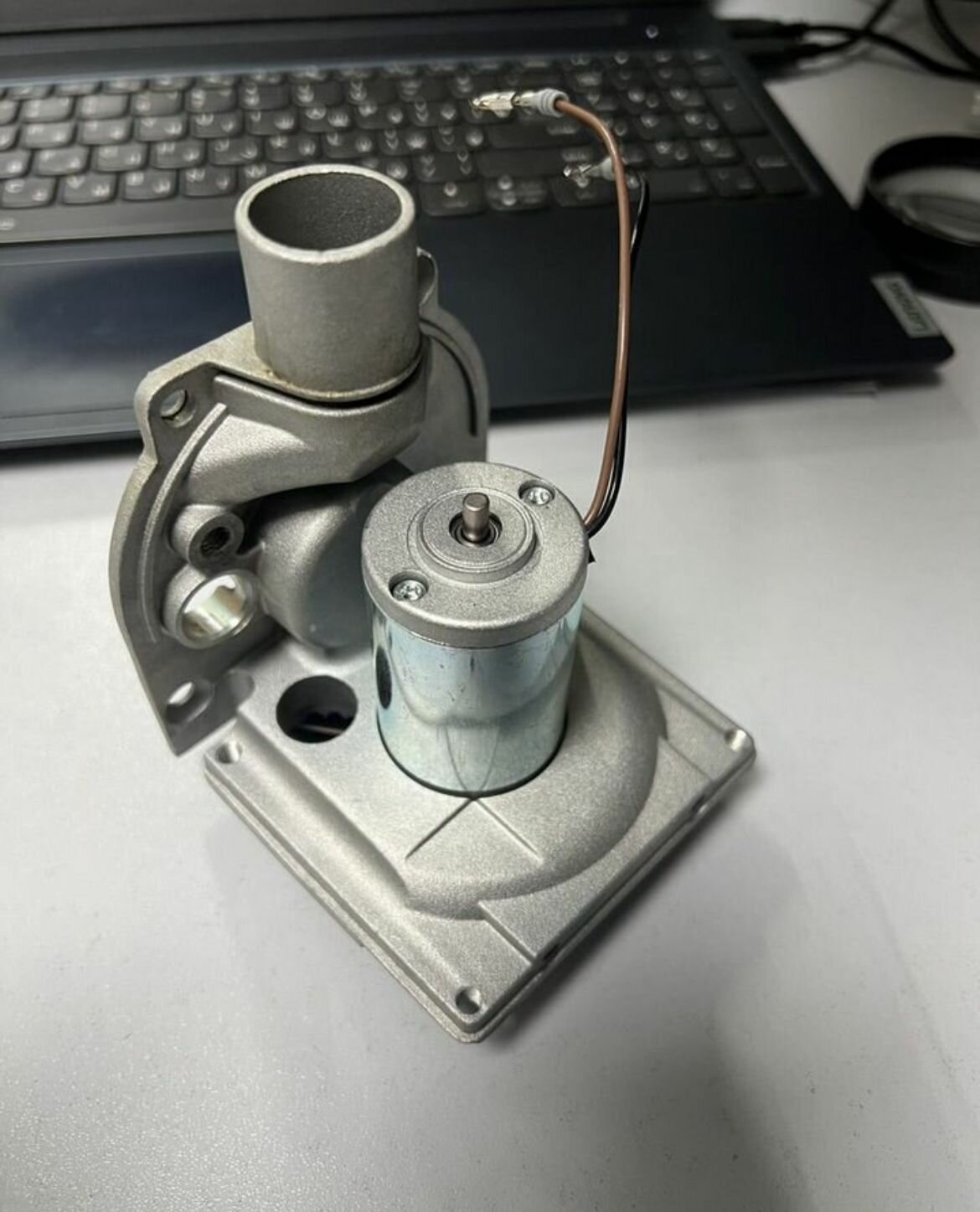 Нагнетатель воздуха Eberspacher Hydronic 1 D4WS, D4WSC, D5WS, D5SC, D5WZ, D5WSC