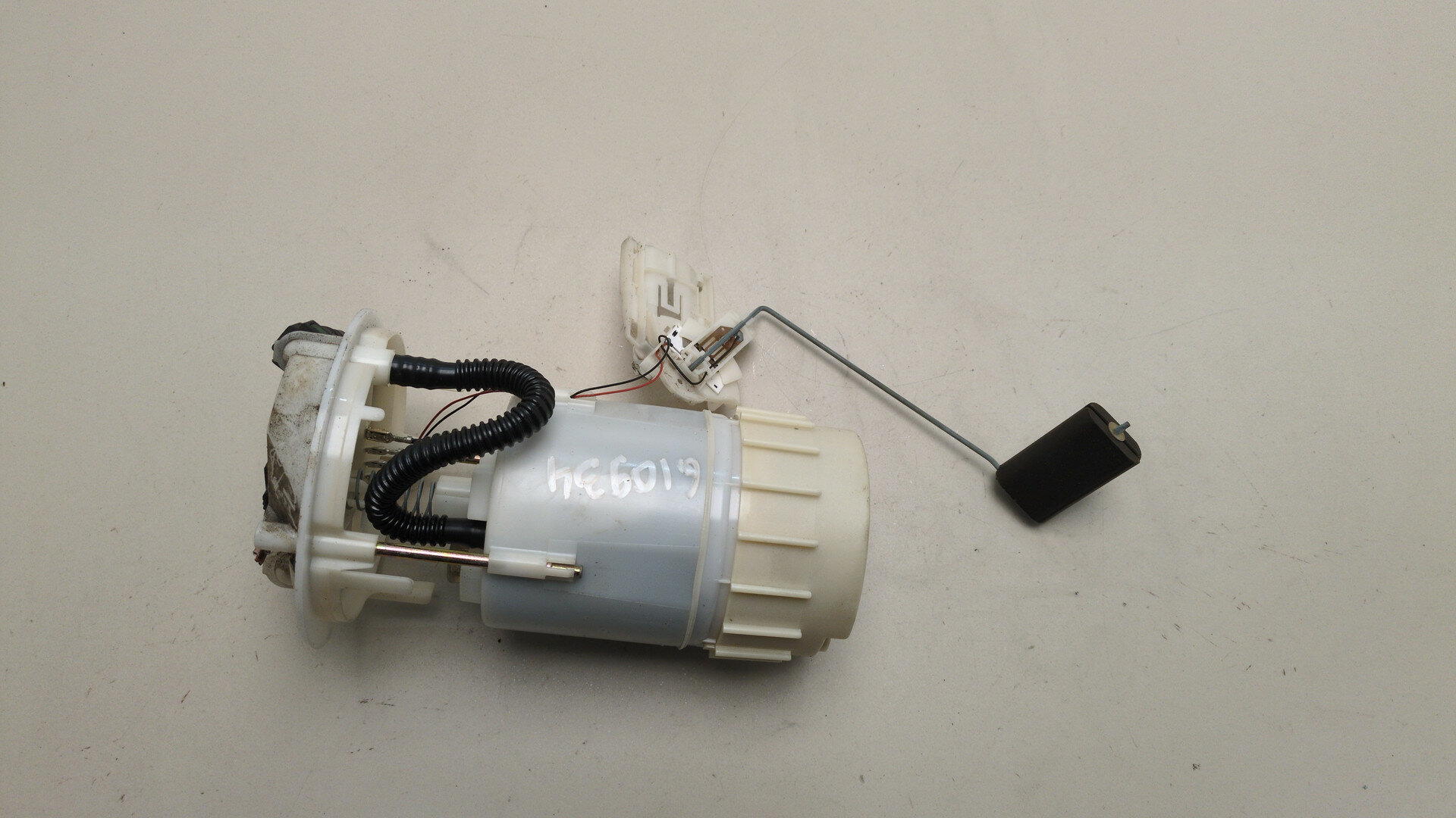 Насос топливный электрический Renault Scenic Б/У