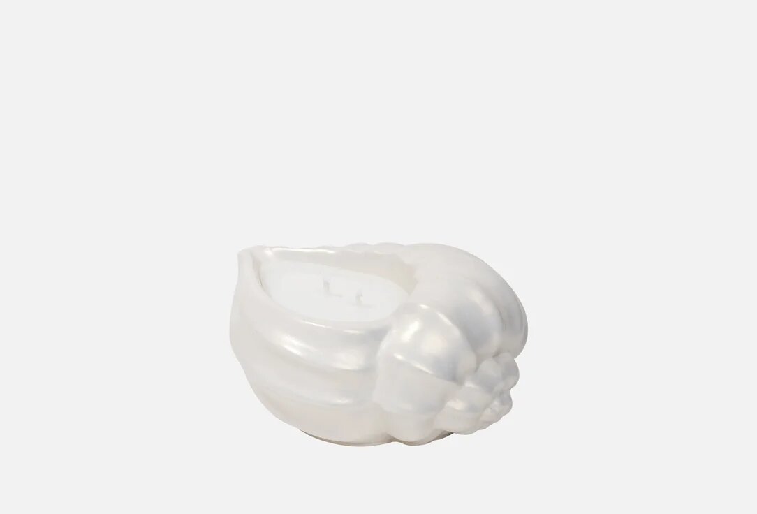 Mino Shell. sandalwood and coconut Ароматическая свеча 100 мл