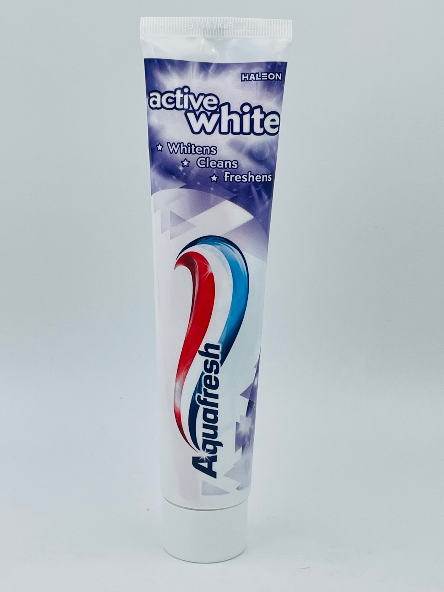 Зубная паста Aquafresh "Active White", отбеливающая, с фтором, 125 мл (Словакия)