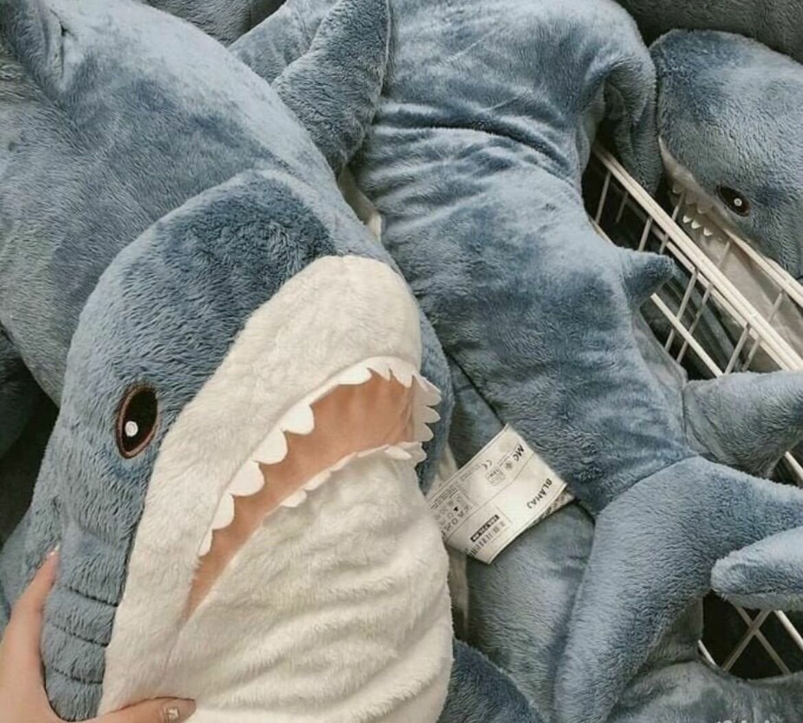 Игрушка мягкая IKEA BLAHAJ "Акула", 100 см, текстиль, белая/синяя