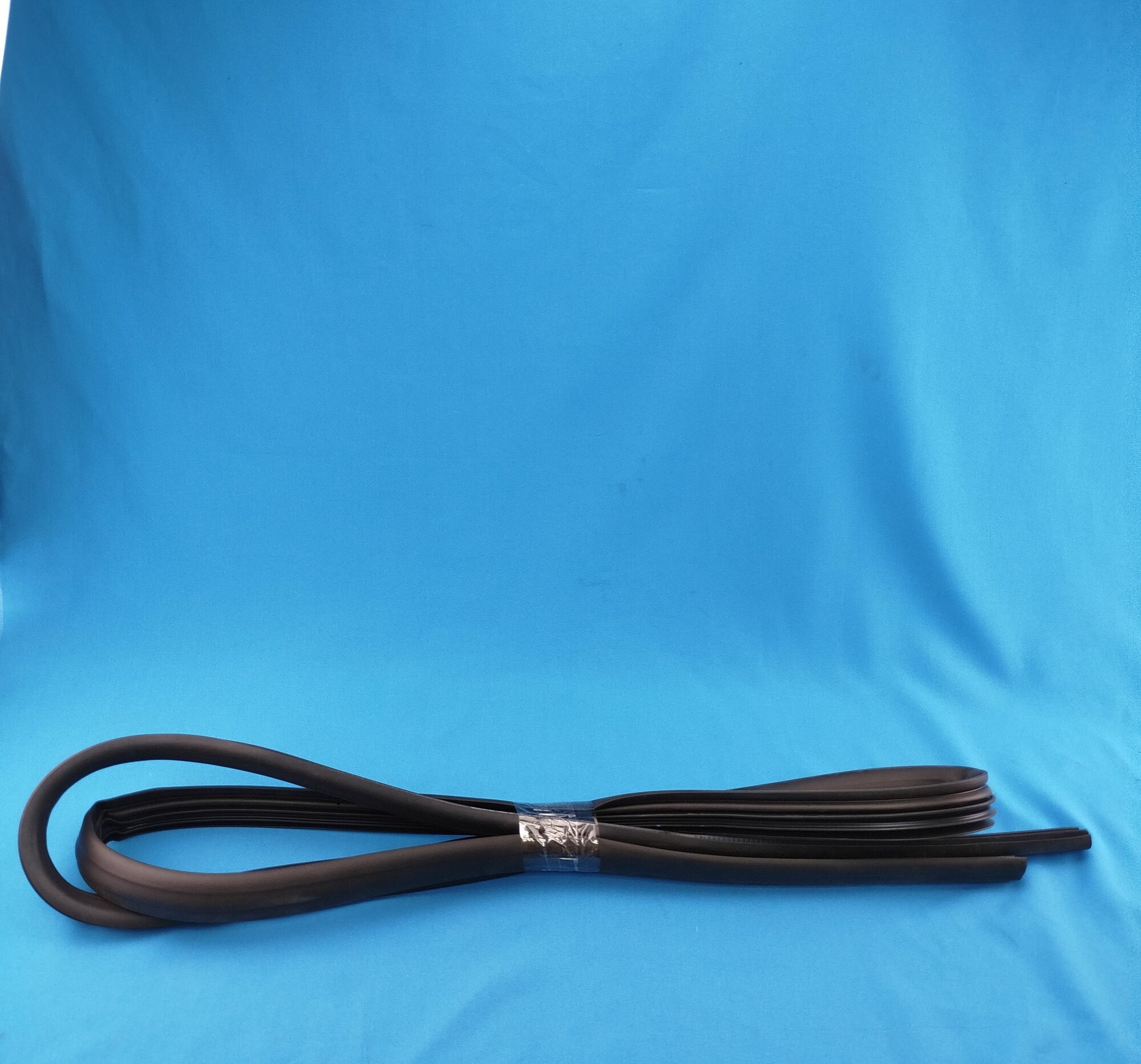 Уплотнитель двери передней "ВАЗ" для а/м X-Ray