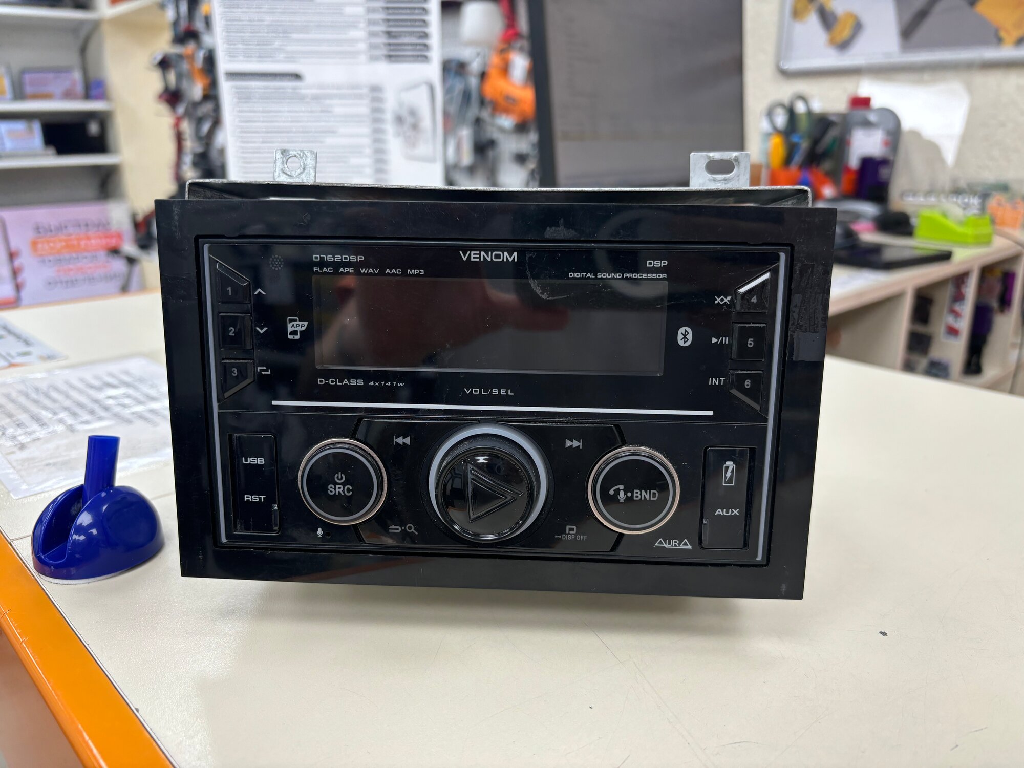 Автомагнитола Aura Venom-d762dsp Б/У