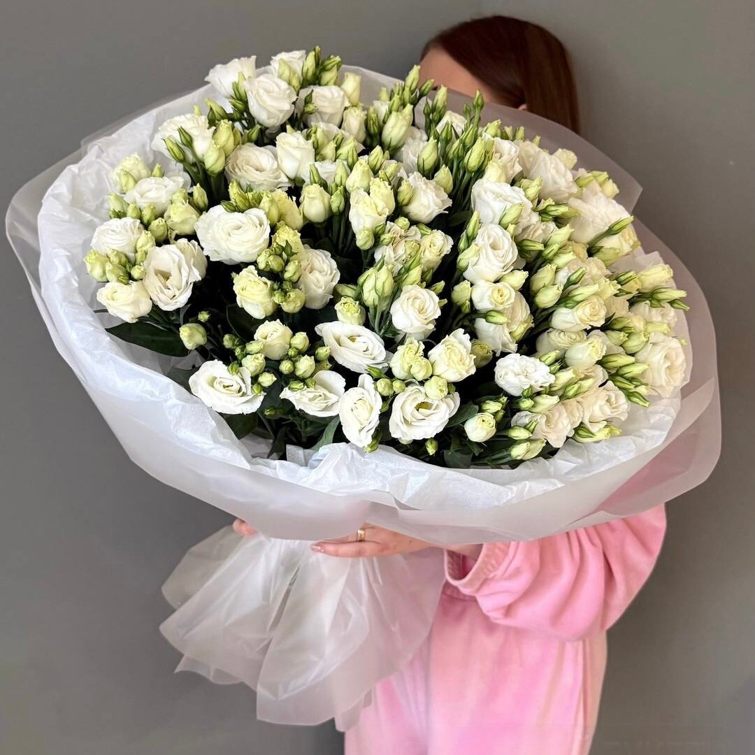 Букет из белой эустомы 51 шт, красивый букет цветов, шикарный, премиум цветы, премиум букет