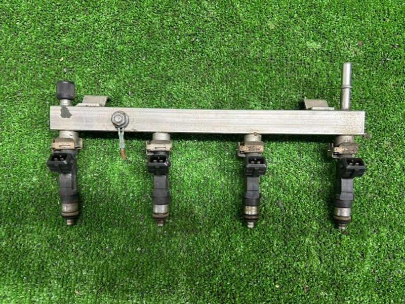 Топливная рейка с форсунками Opel Astra J A14XER 0280151258