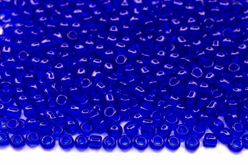 Бисер японский TOHO круглый 11/0 #0008 кобальт, прозрачный, 10 грамм