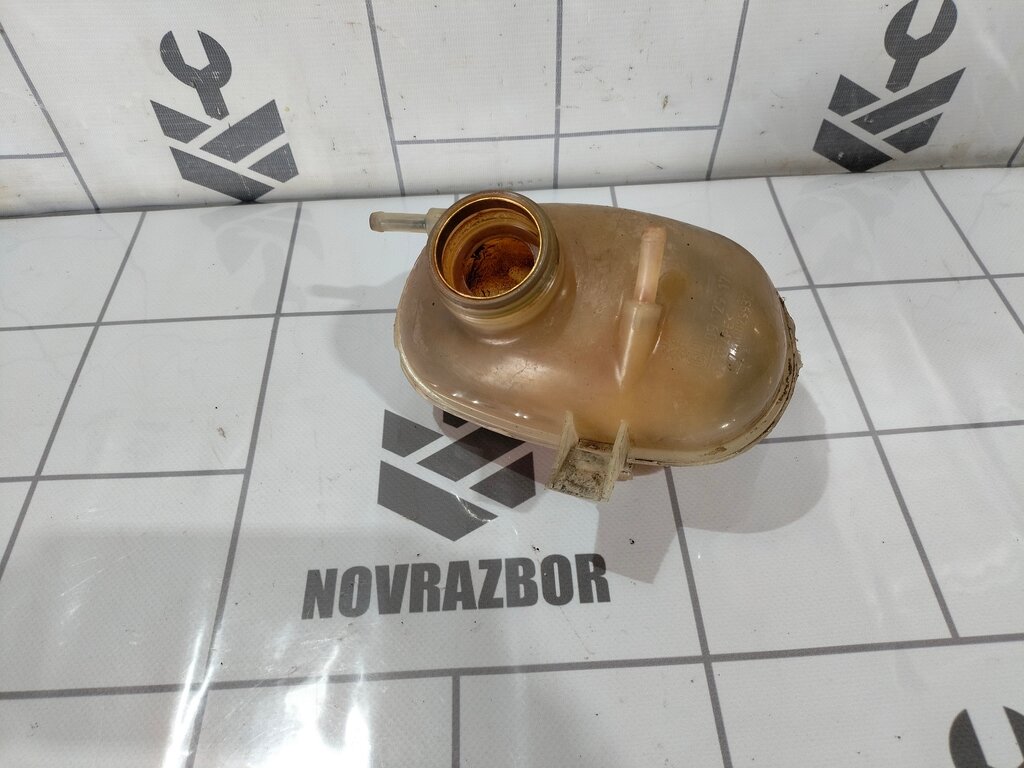 Бачок расширительный Opel Corsa C 2000-2006