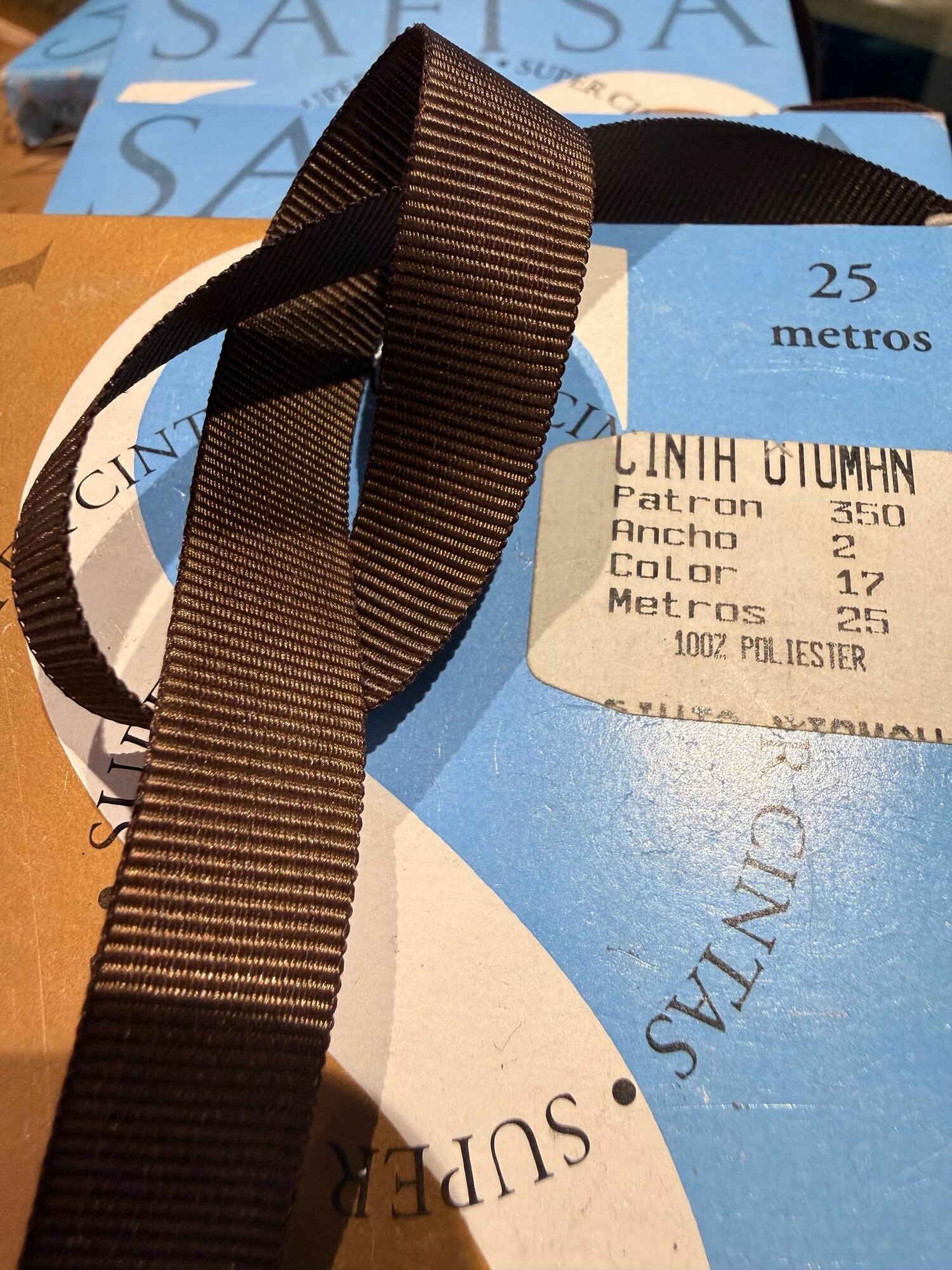 Репсовая лента (тесьма) , ширина 1,3 см, цвет темно-коричневый, полиэстер, намотка 25 метров. Пр-во Safisa -Испания