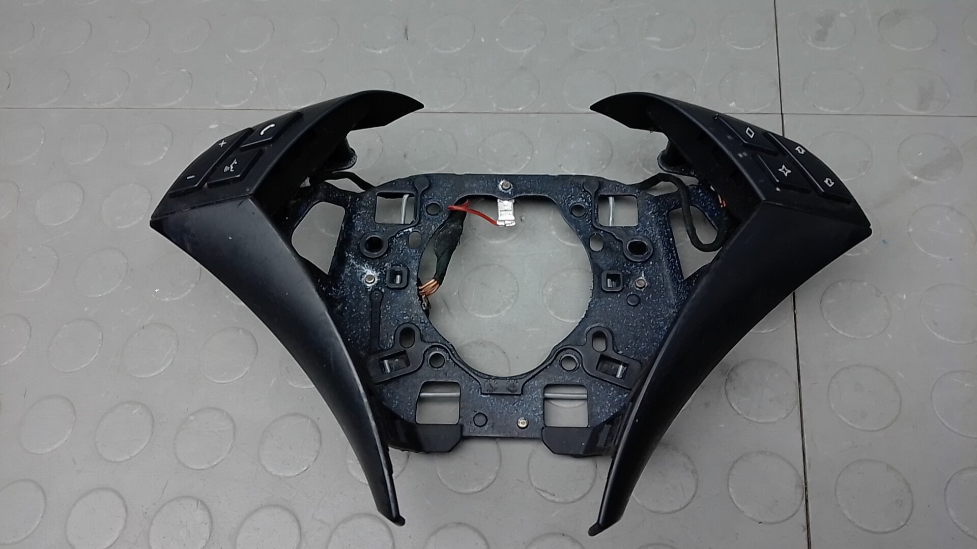 Кнопки руля BMW 5 E60/E61