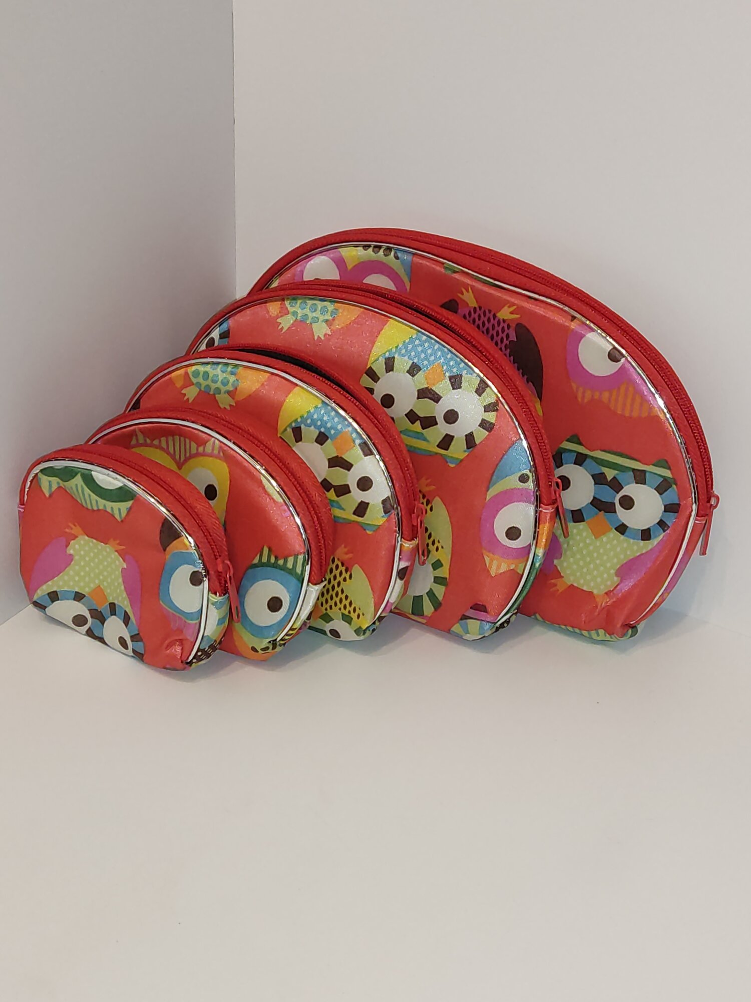 Комплект косметичек