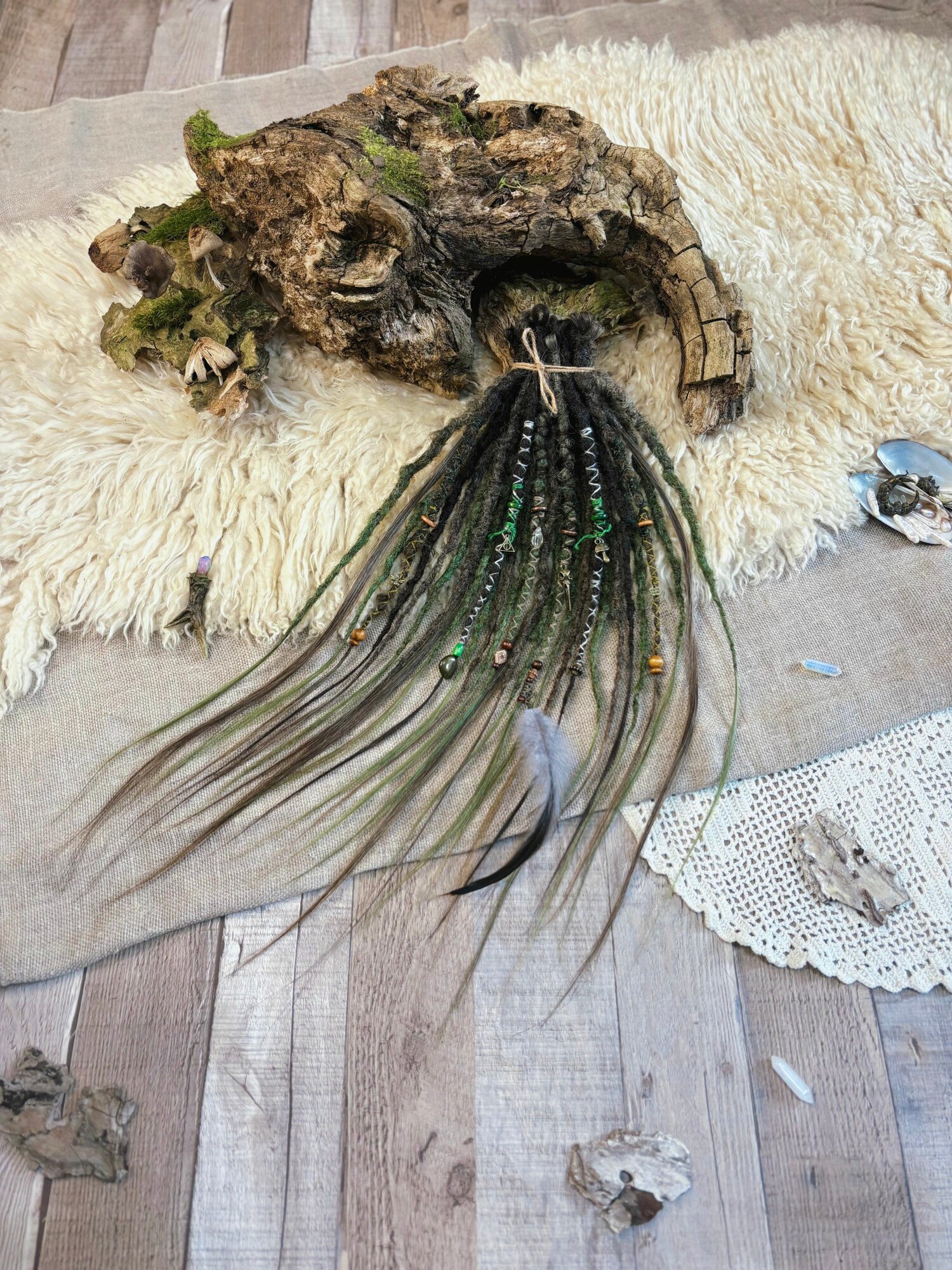 Се дреды из канекалона "Forest miracle", ручная работа