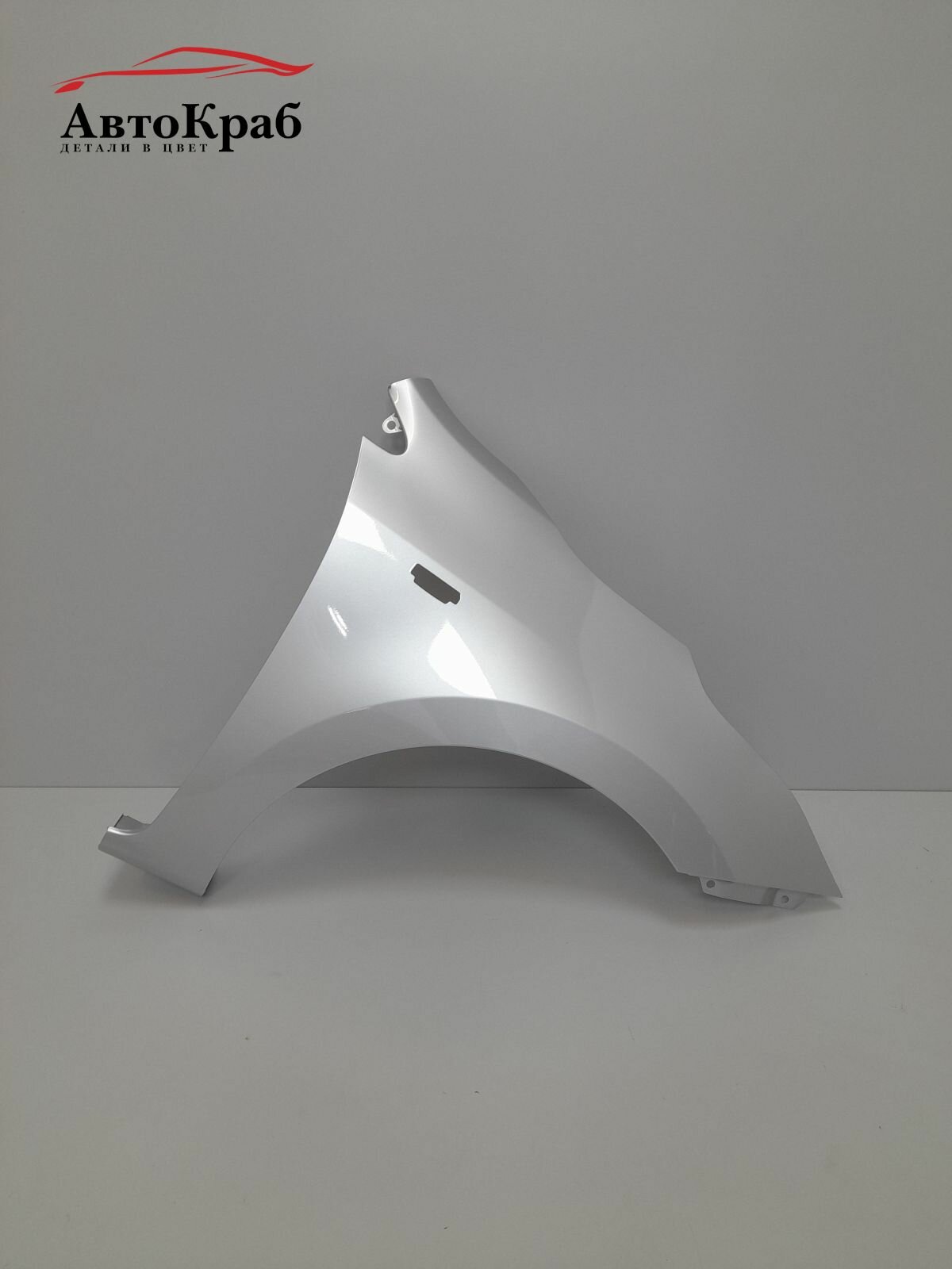 Крыло переднее правое под повторитель в цвет для Киа Рио 4 2017 - 2020 г. RHM - серебристый