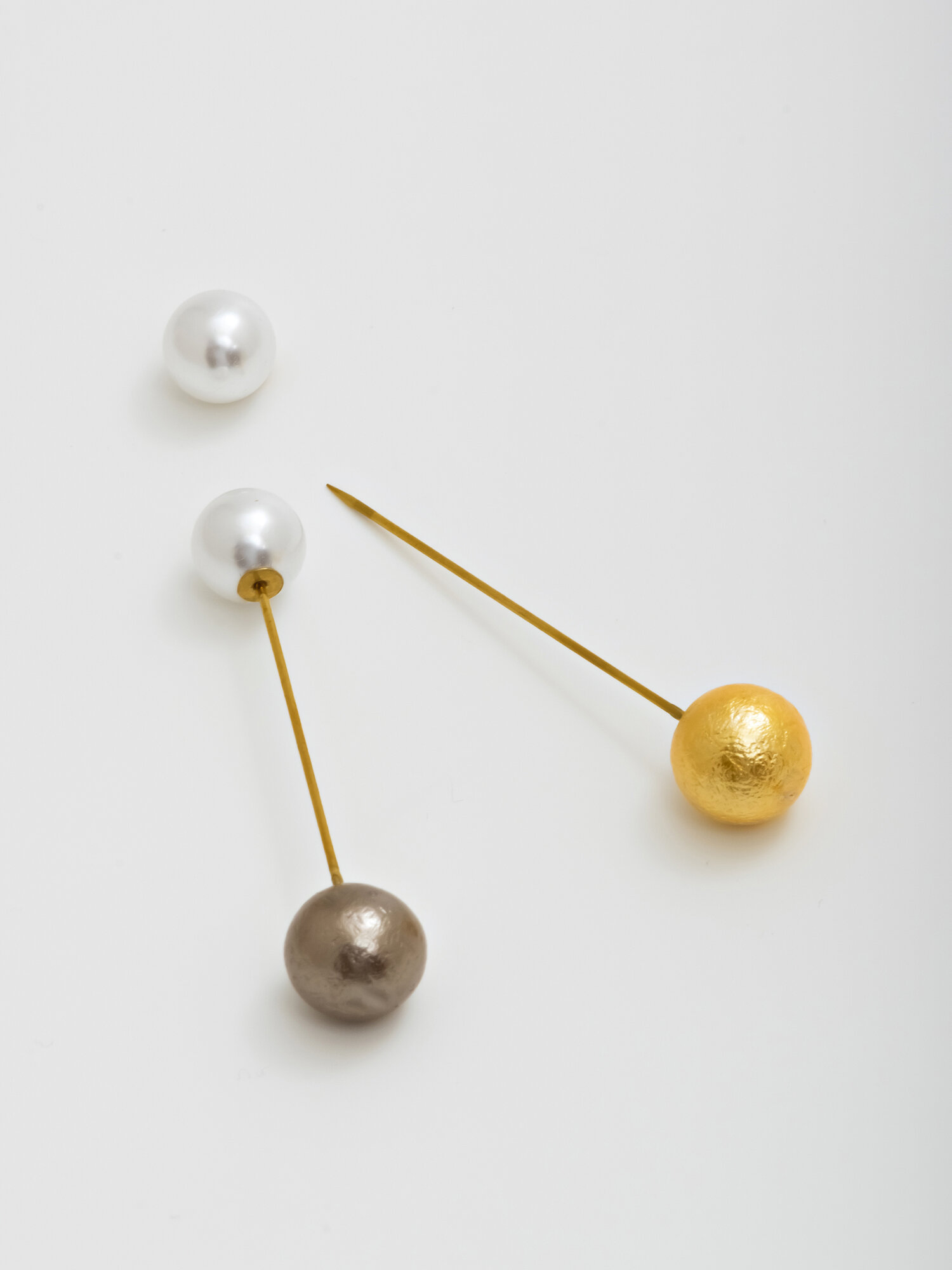 Комплект брошей, жемчуг имитация