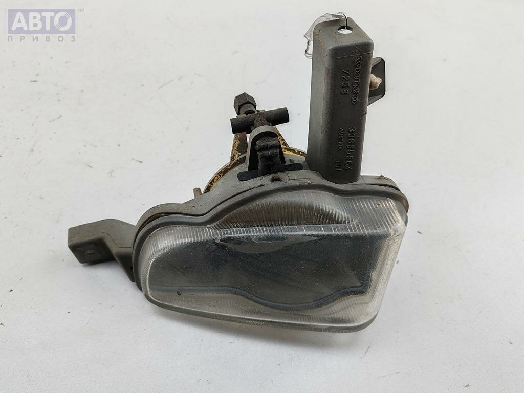 Фара противотуманная правая Volvo S40 / V40 (1995-2004)