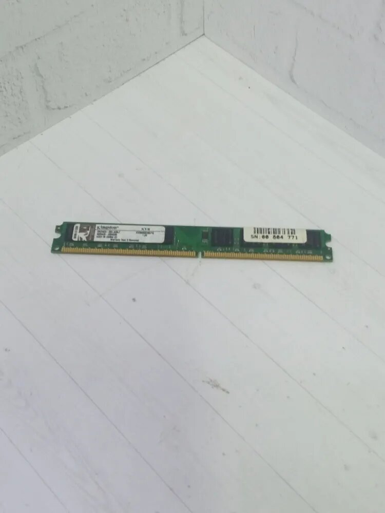 Оперативная память DDRII Kingston 1Gb KVR800D2N6/1G