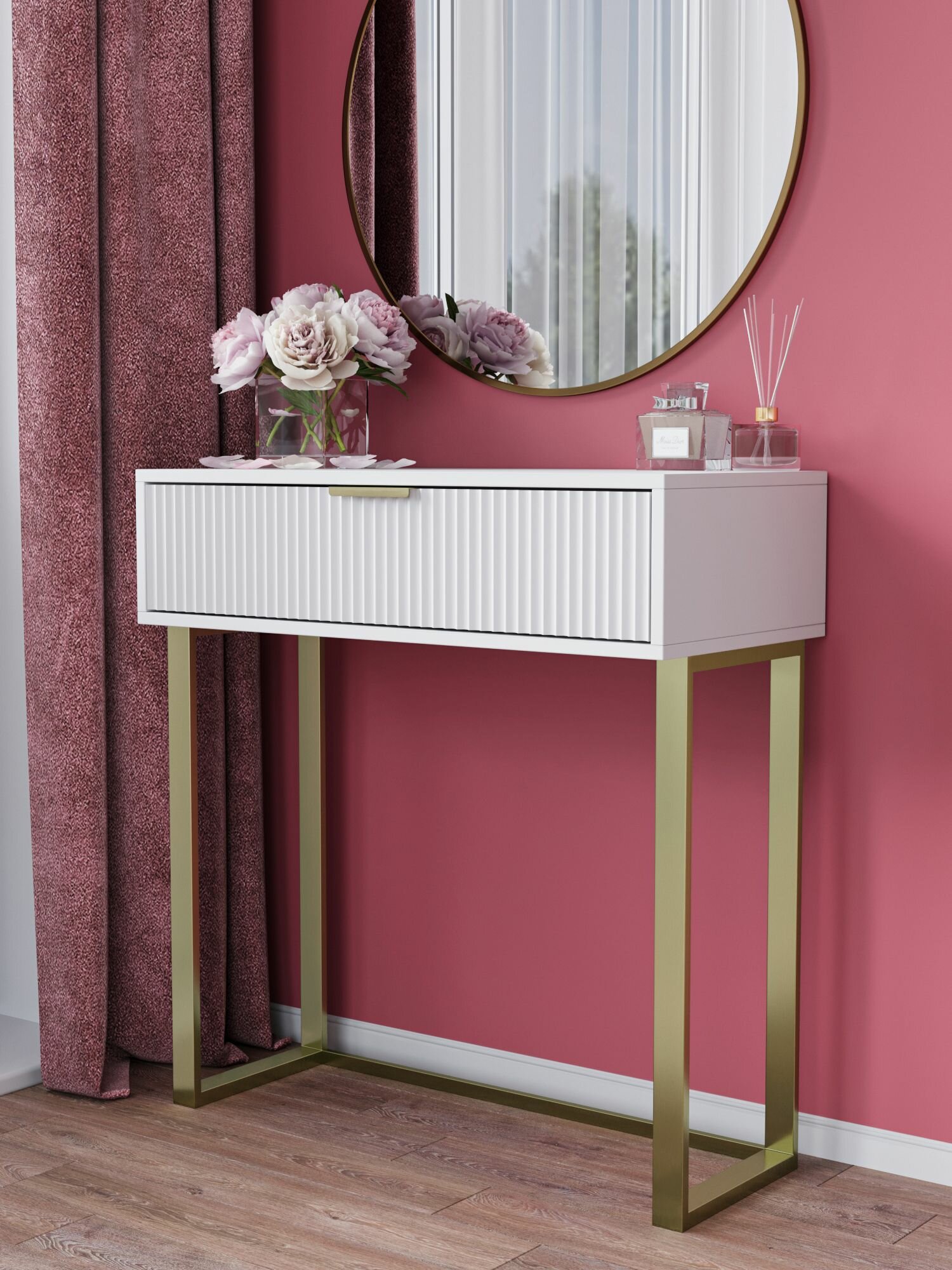 Туалетный столик на ножках