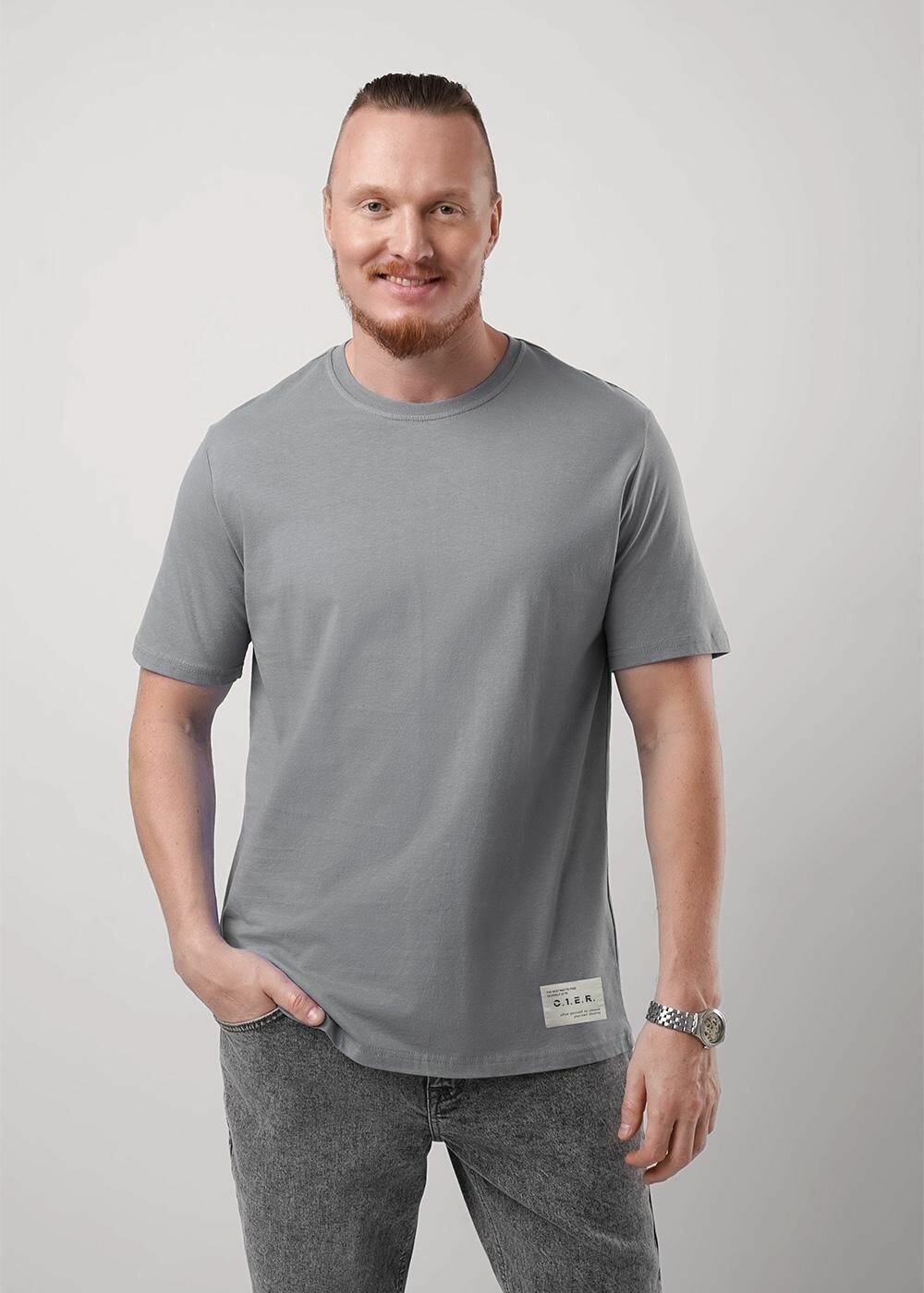 Футболка спортивная