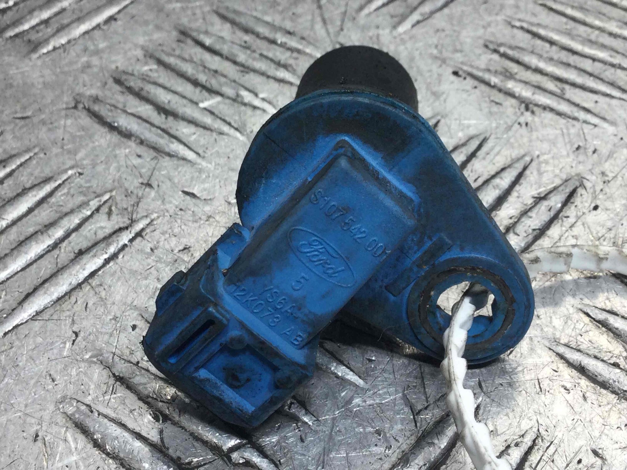 Б/У Датчик распредвала Ford Focus 2 поколение (2005-2008) 2008 г.