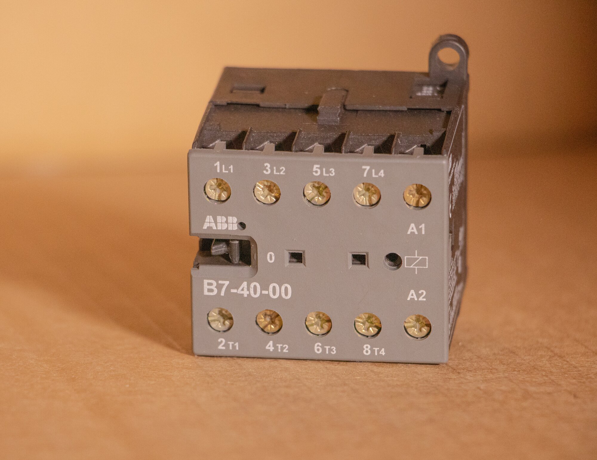 ABB Миниконтактор B-7-40-00 230V AC GJL1311201R8000, 12 А, IP20