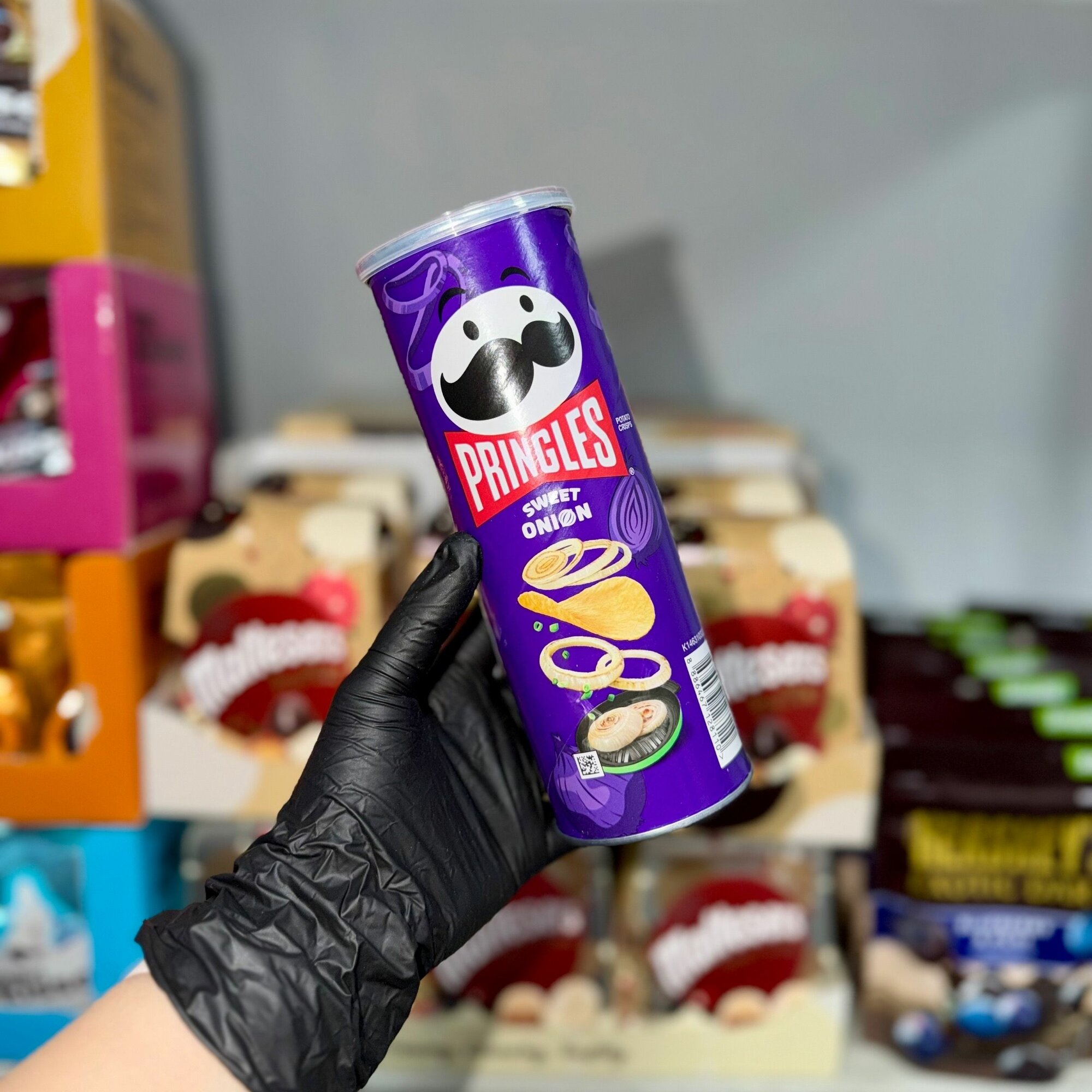 Чипсы Pringles Sweet Onion/Принглс со вкусом сладкого лука 100 гр.