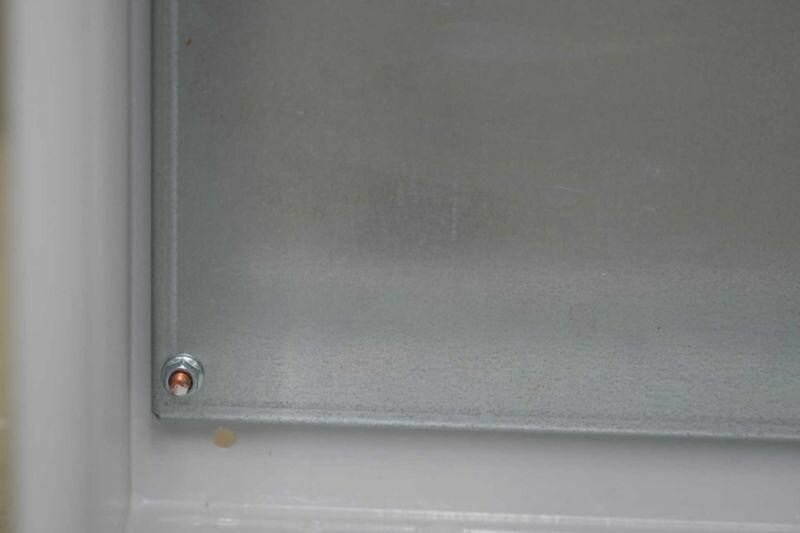 Распределительный щит DEKraft металлический щрнм IP31, 400х300х200 мм